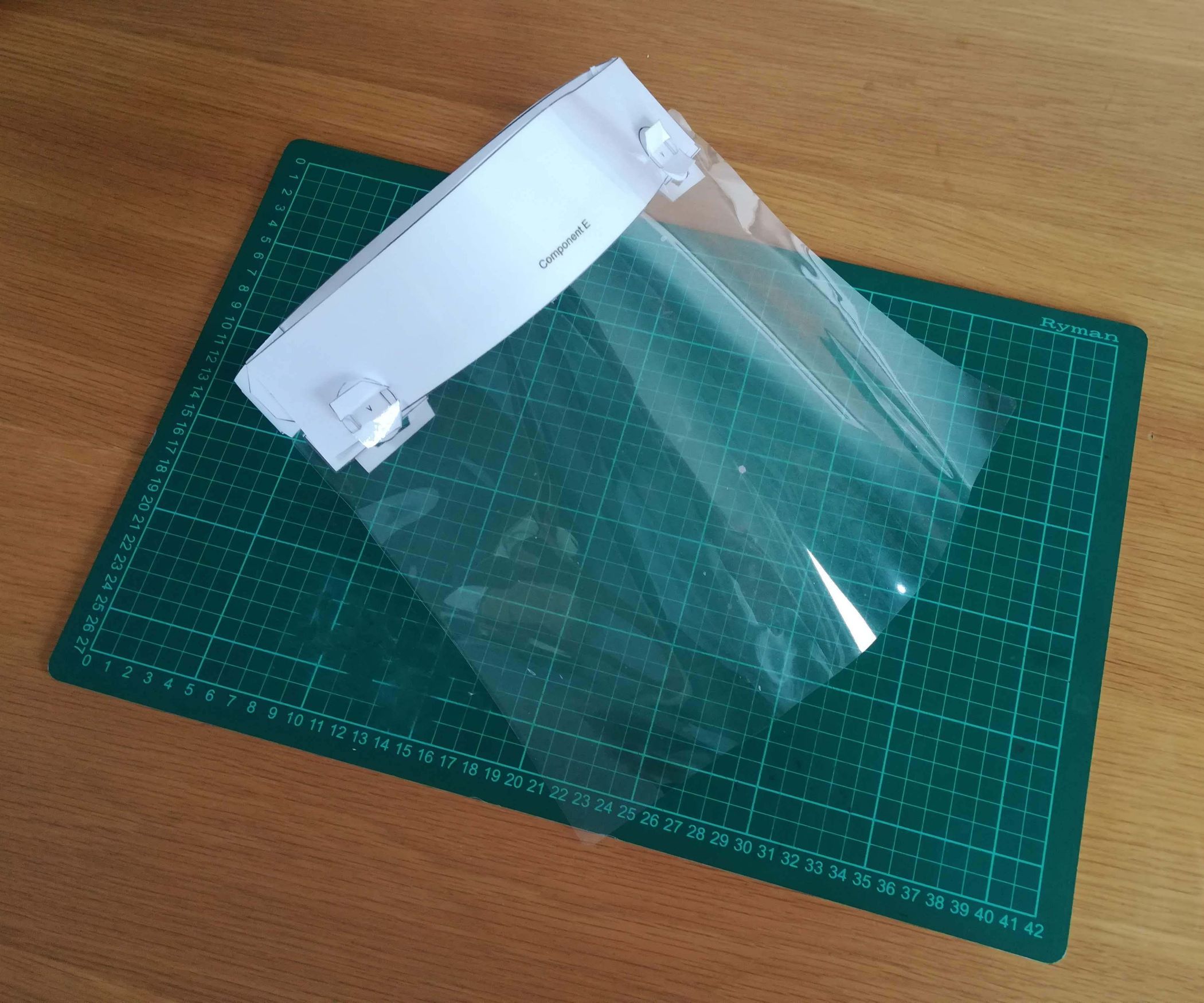 DIY Face Shield - Emergency PPE Made Using an A4 Printer and Laminator ...