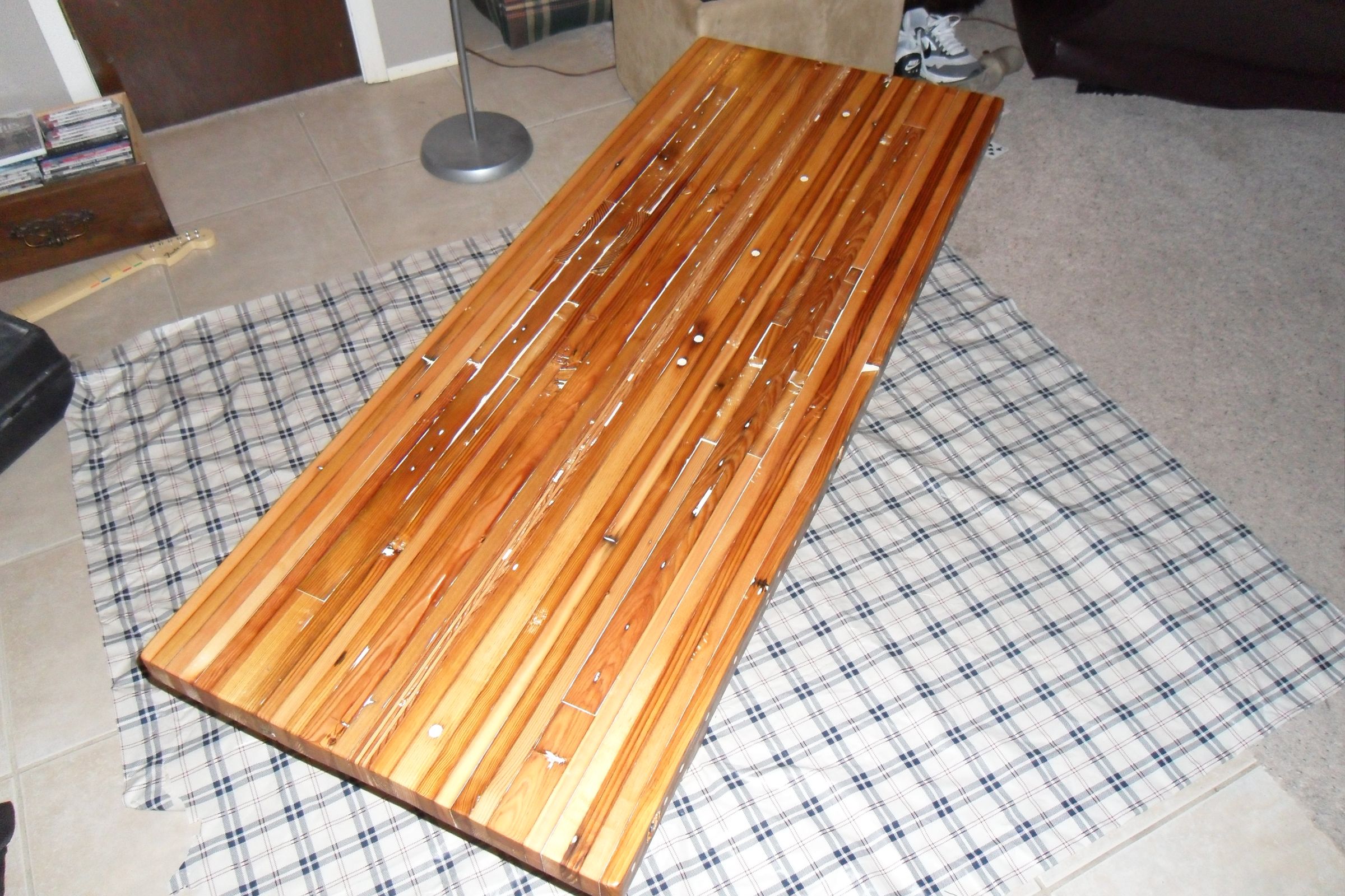 Scrap Table : 4 Steps (with Pictures) - Instructables