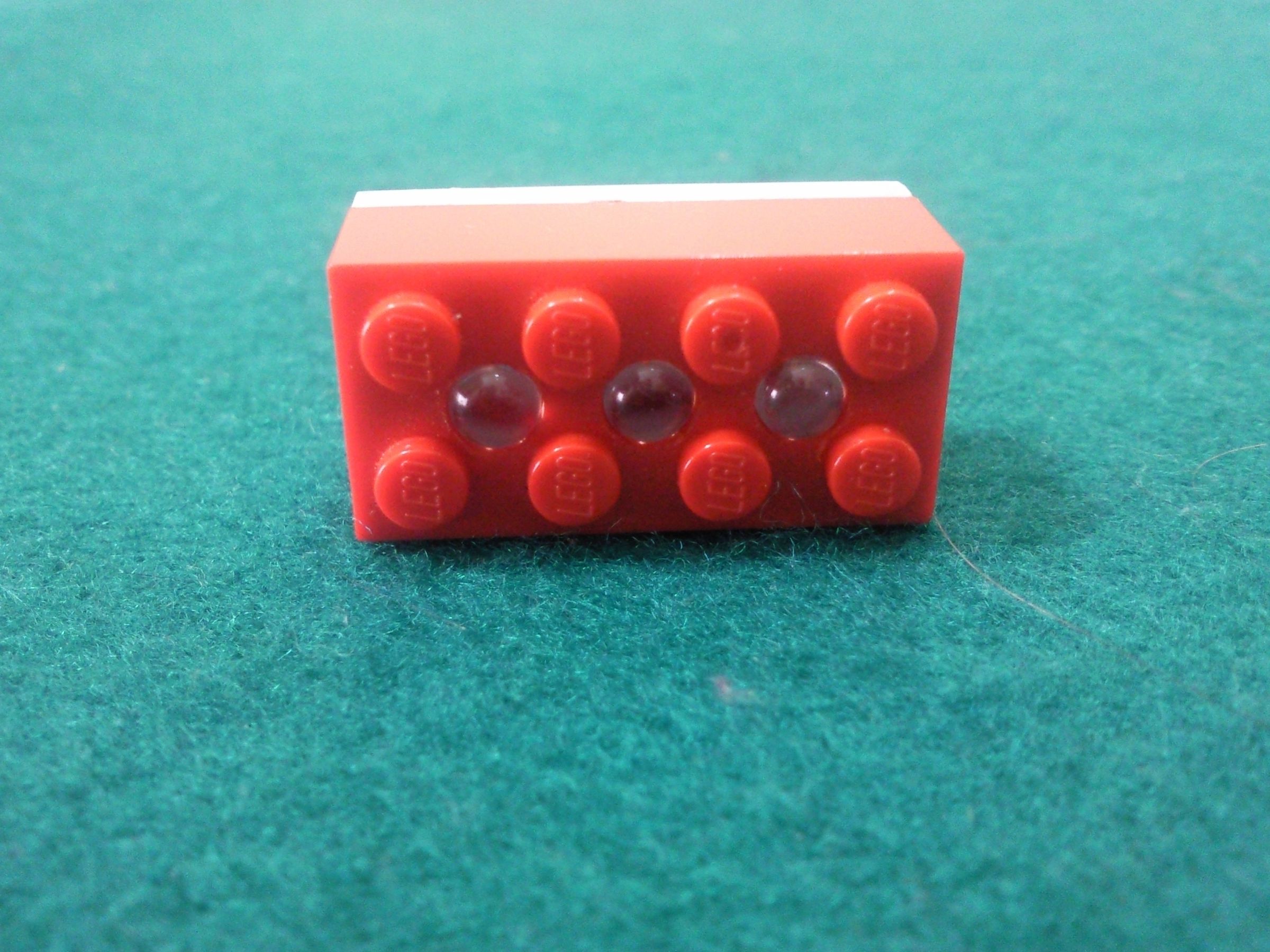 The Most Basic LEGO 9V Flashlight. : 5 Steps (with Pictures ...