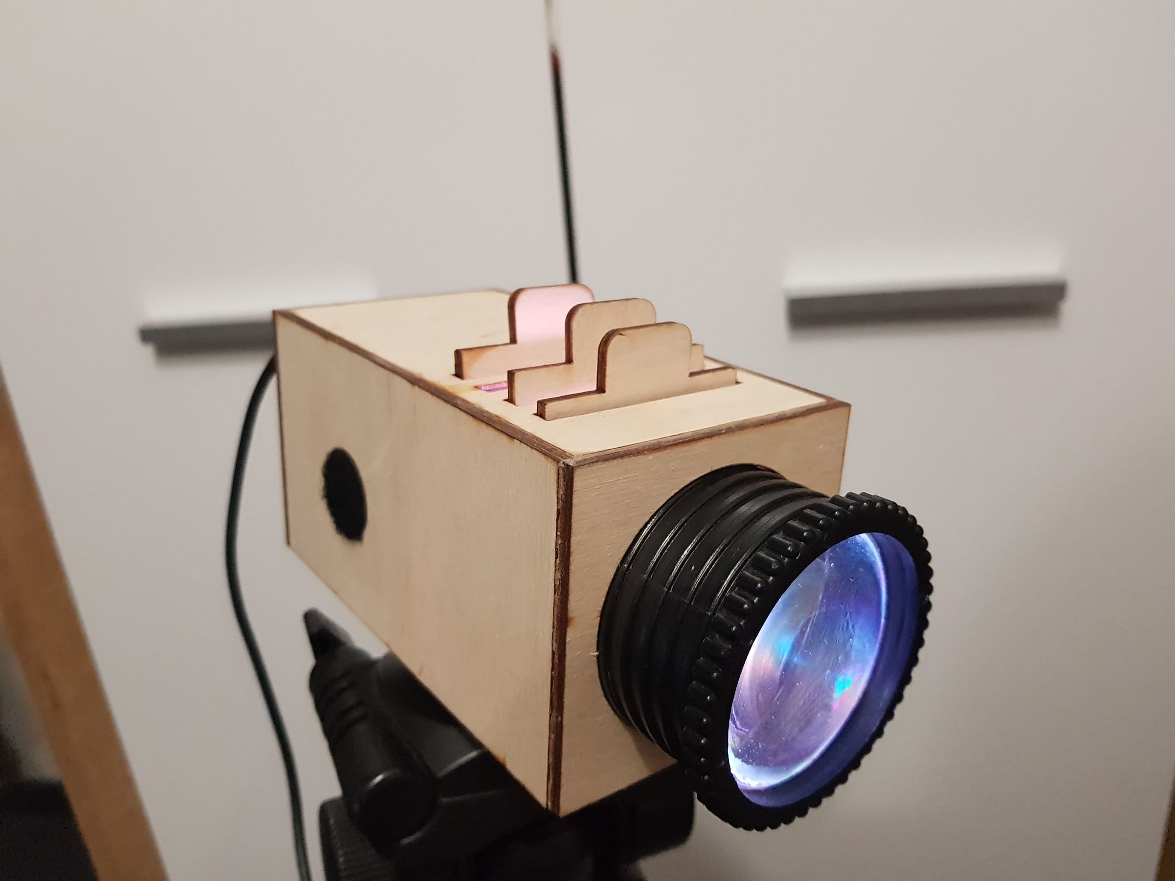 Portable Led Projector for Light Effects : 6 Steps (with Pictures ...