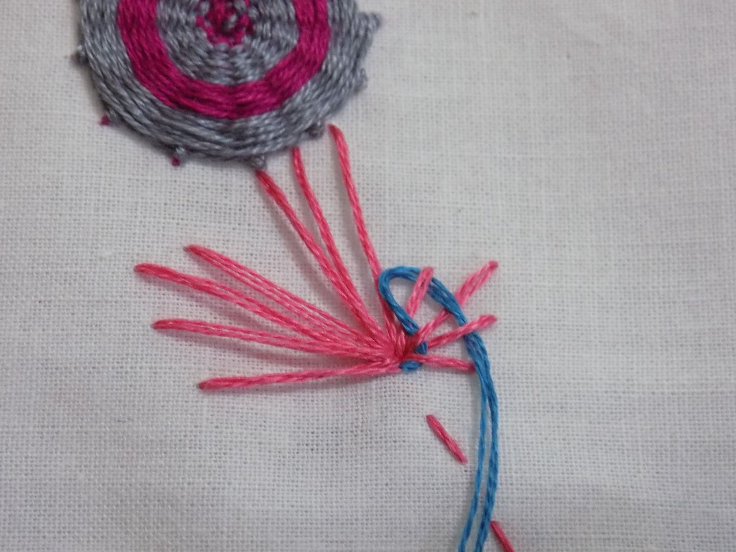 Embroidery 101: Freestyle Weaving : 10 Steps (with Pictures ...