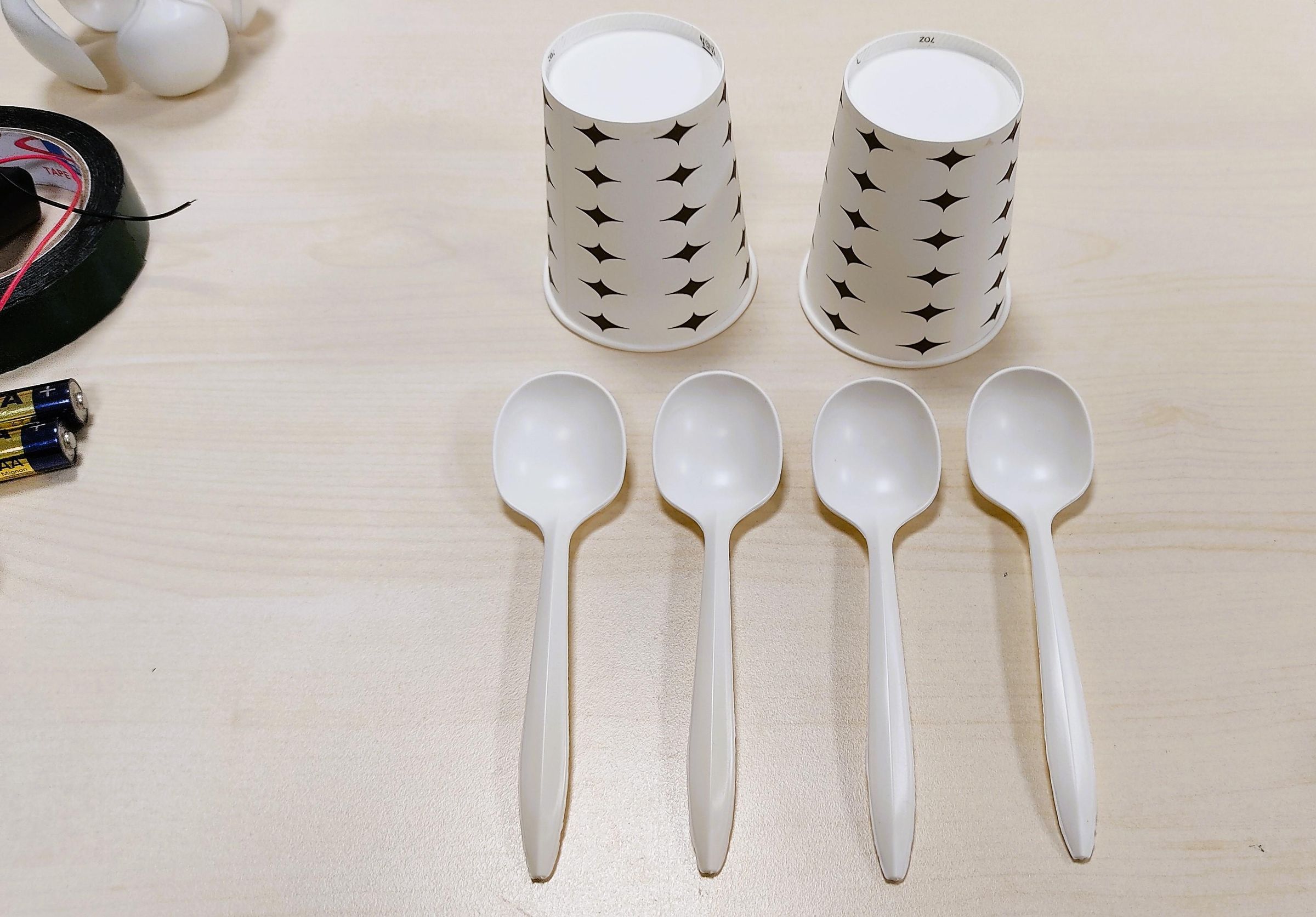 Robotics for School: Create Four Easy Robots Using Simple Materials ...