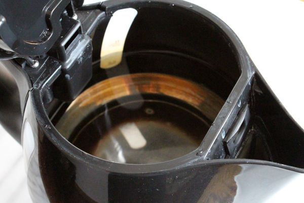 How to Descale a Tea Kettle (with Pictures) - Instructables