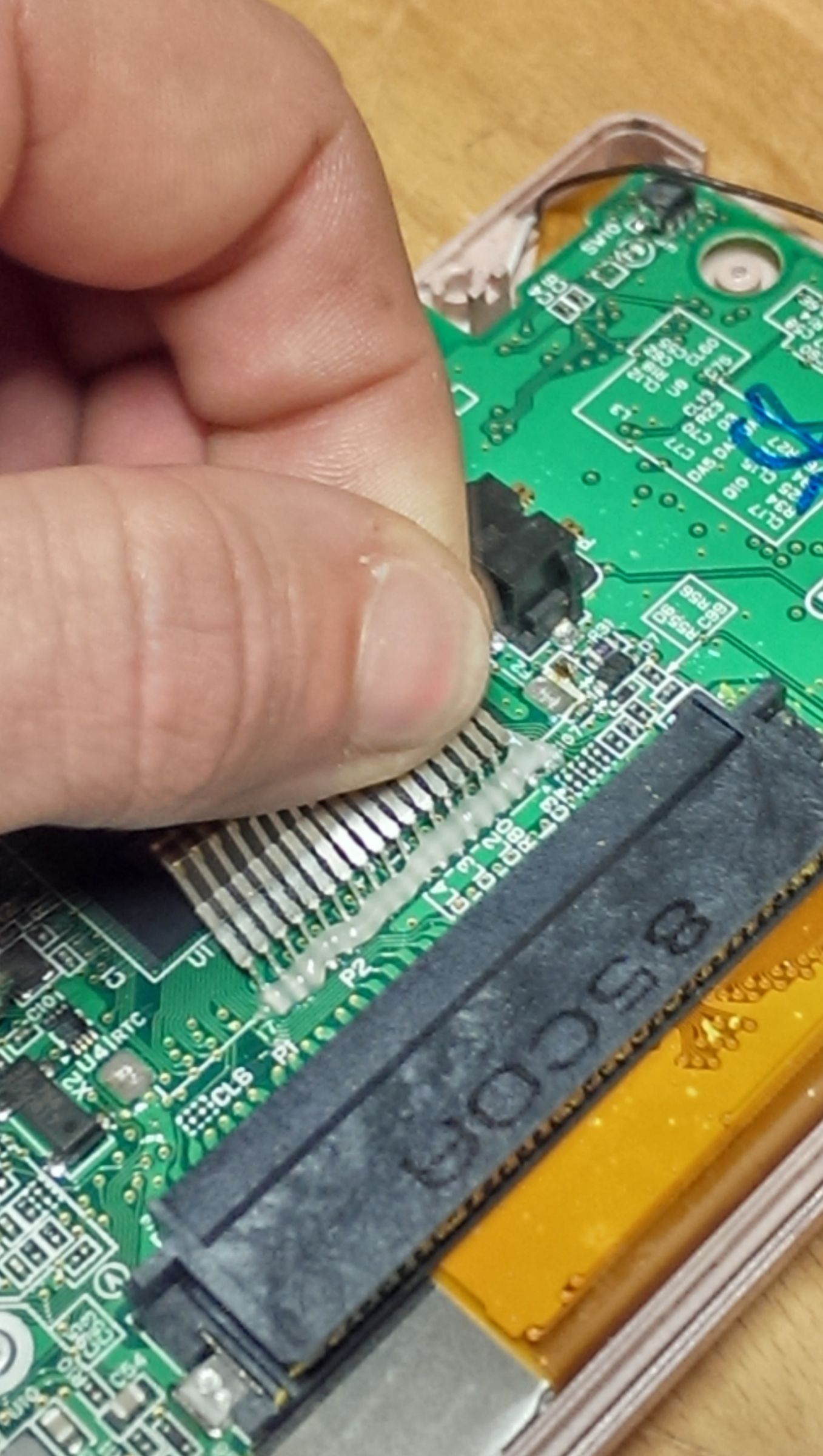 How to Fix a Broken Ds Lite : 16 Steps - Instructables
