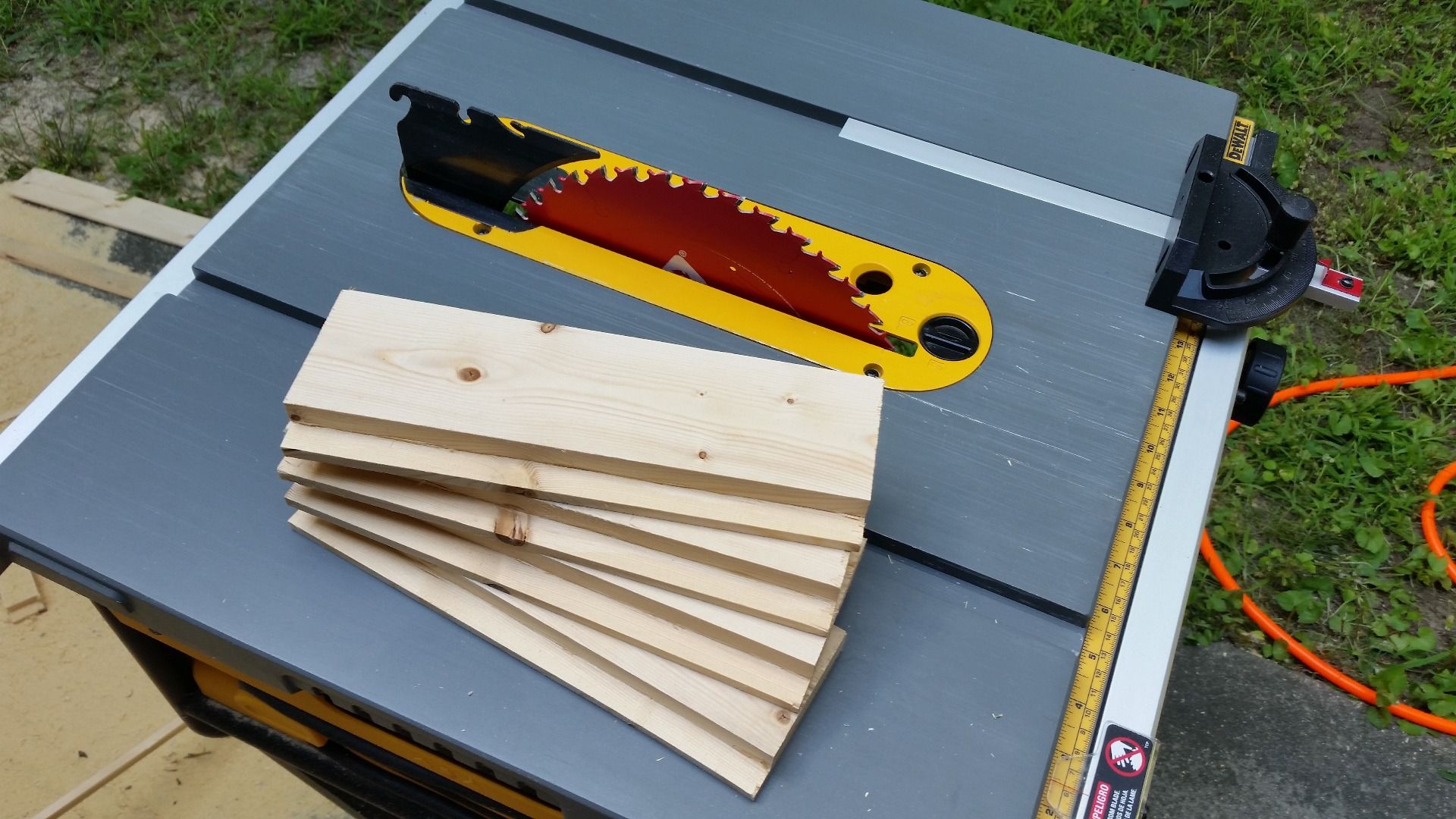 How to Make an $11 Crate With a $3 2x4 : 12 Steps (with Pictures ...