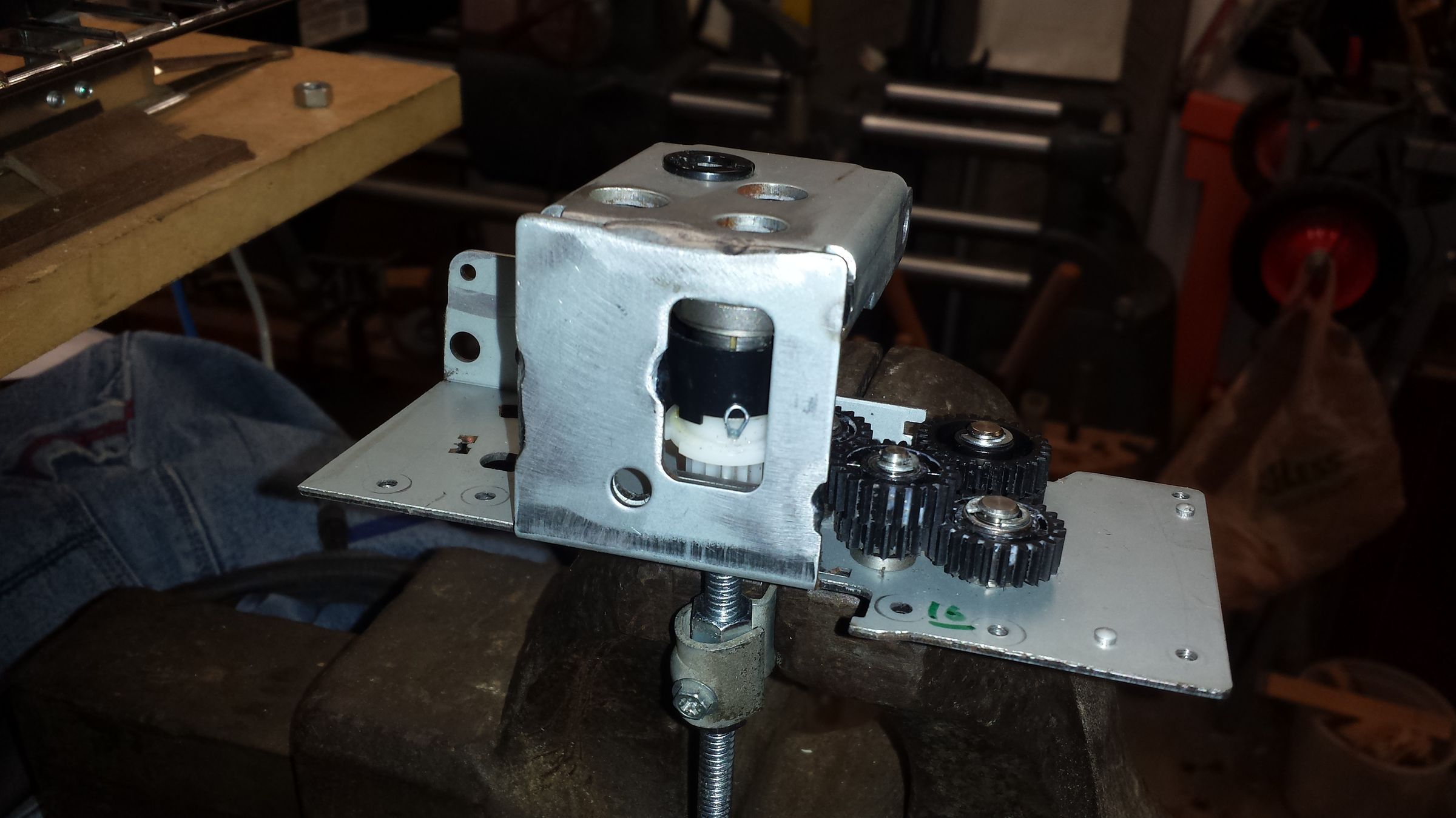 How to Make a CNC Router From a Radial Arm Saw : 7 Steps (with Pictures ...