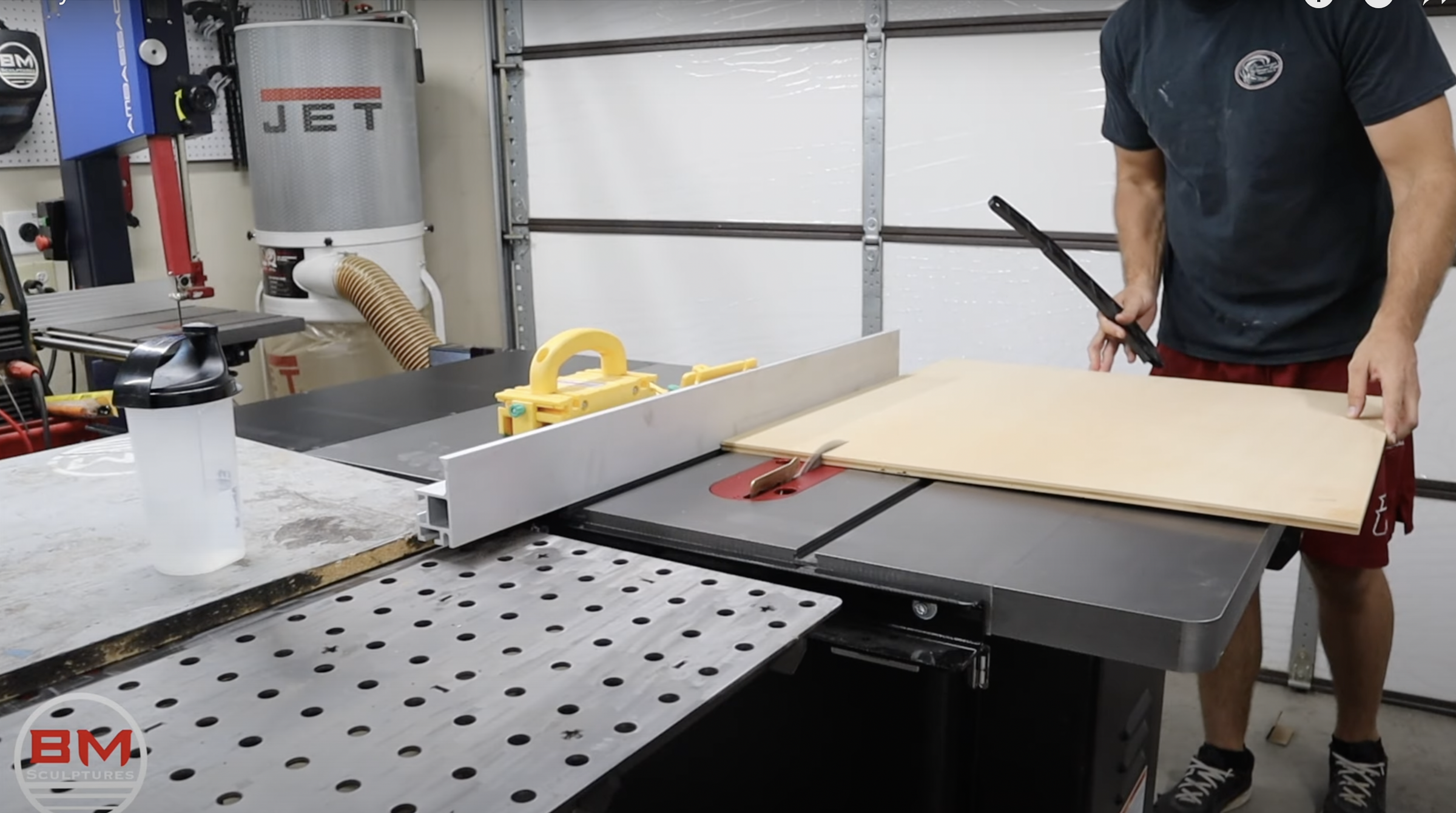 Super Sucker Downdraft Table. Dust Free Sanding and No More Messy ...