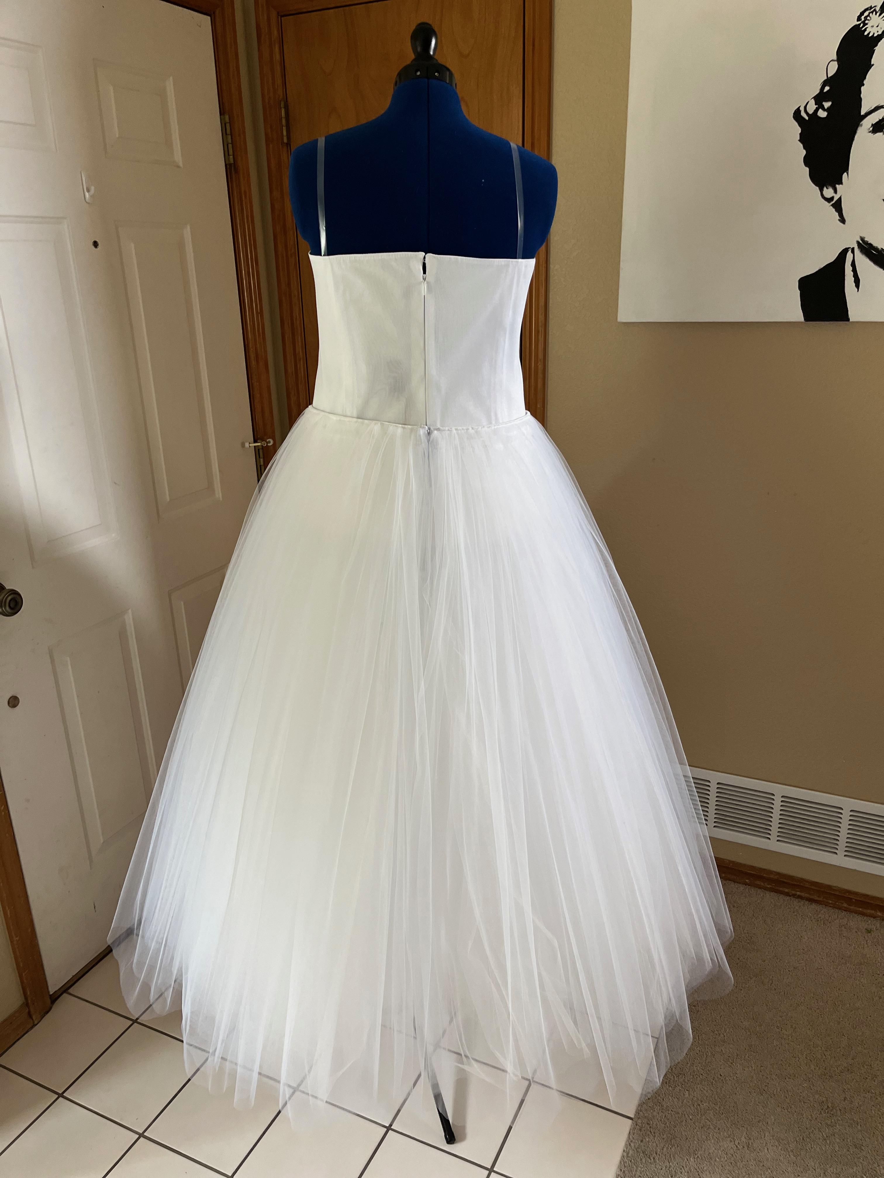 Color-Changing Prom Dress With Magic Wand : 9 Steps (with Pictures ...