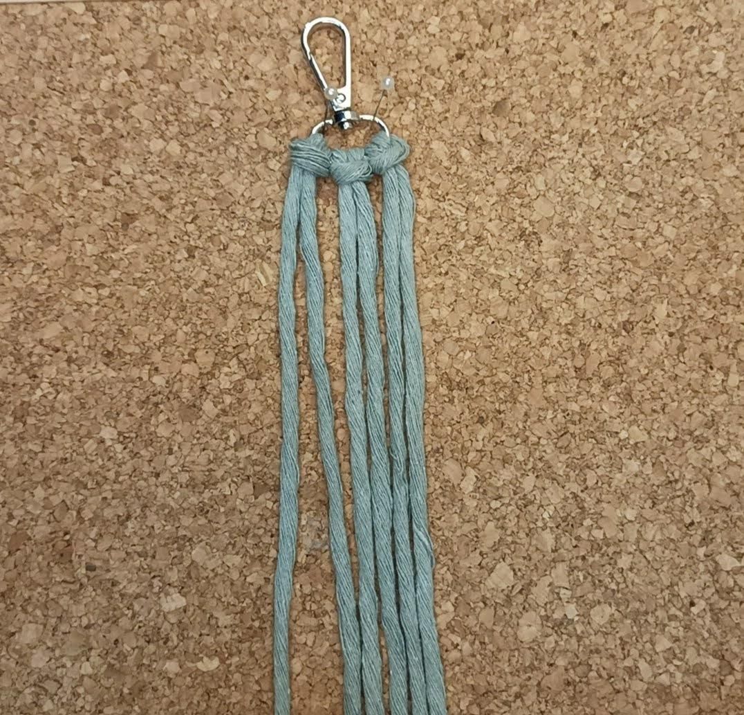 How to Make a Macrame Wristlet Keychain? Step by Step Tutorial for ...