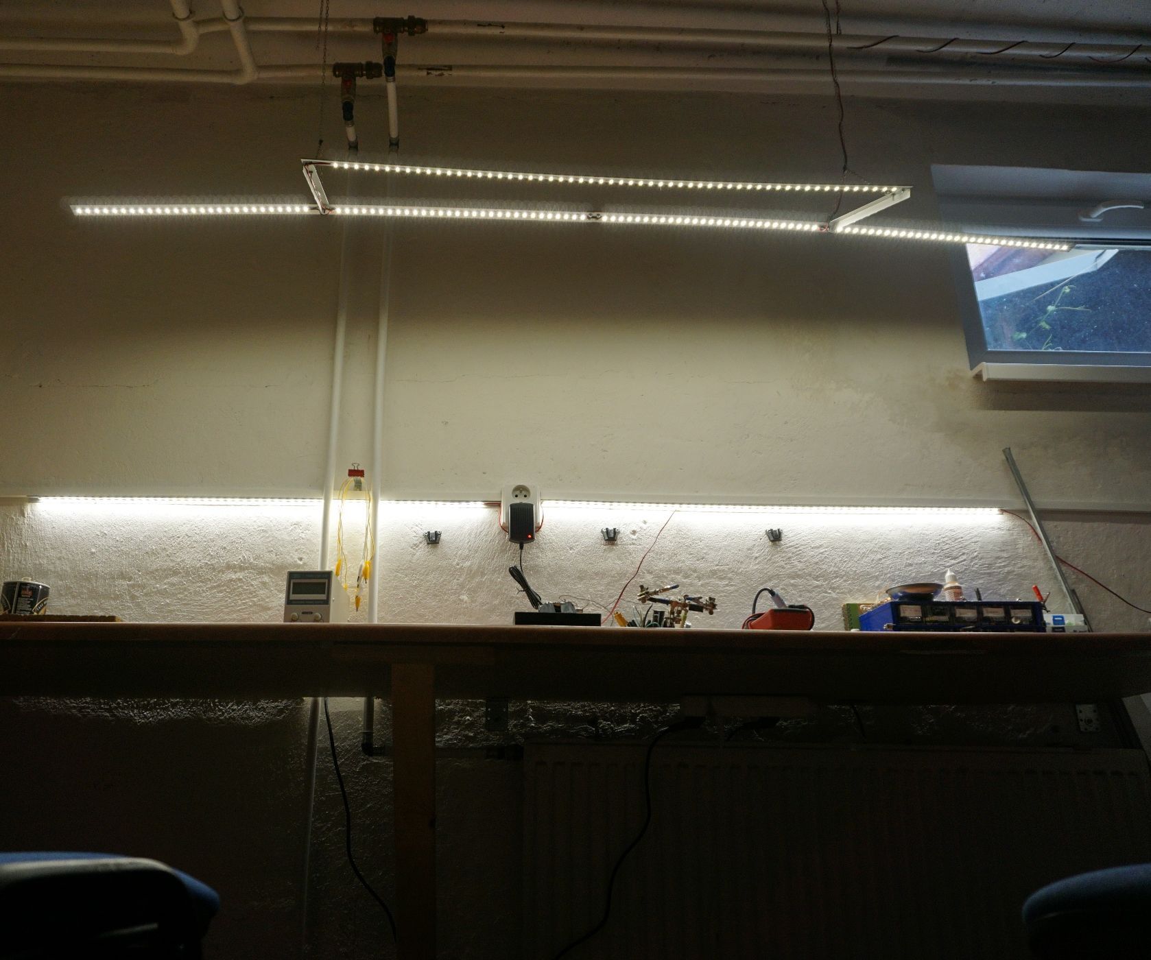 Cheap and Simple LED Lamp : 7 Steps (with Pictures) - Instructables