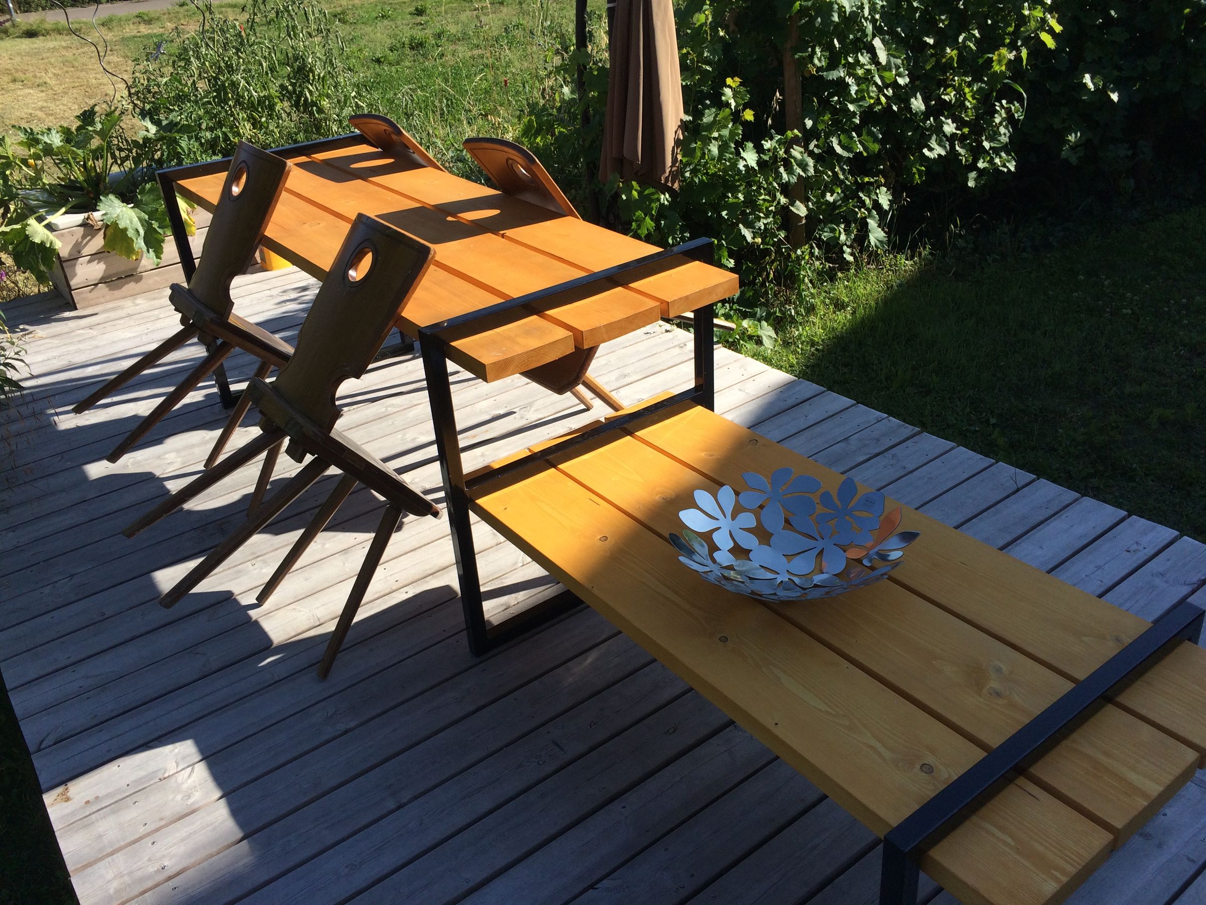 6 + 4 Table : 3 Steps - Instructables