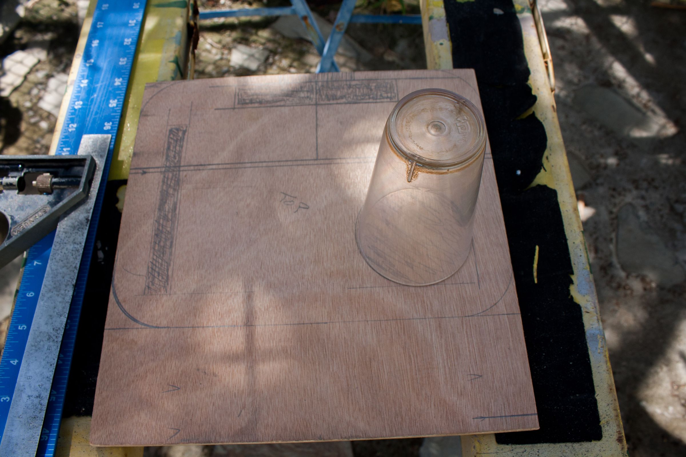 Side Table for a Zero Gravity Chair : 7 Steps (with Pictures ...