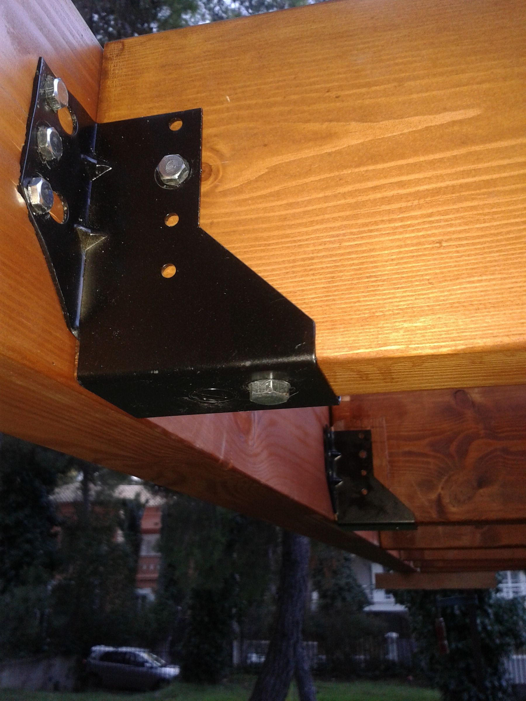 Treehouse on Two Trees : 22 Steps (with Pictures) - Instructables