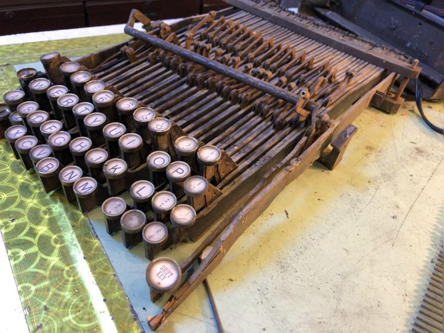 From Antique Typewriter to a Functional Teletype, Called NVictria : 12 ...