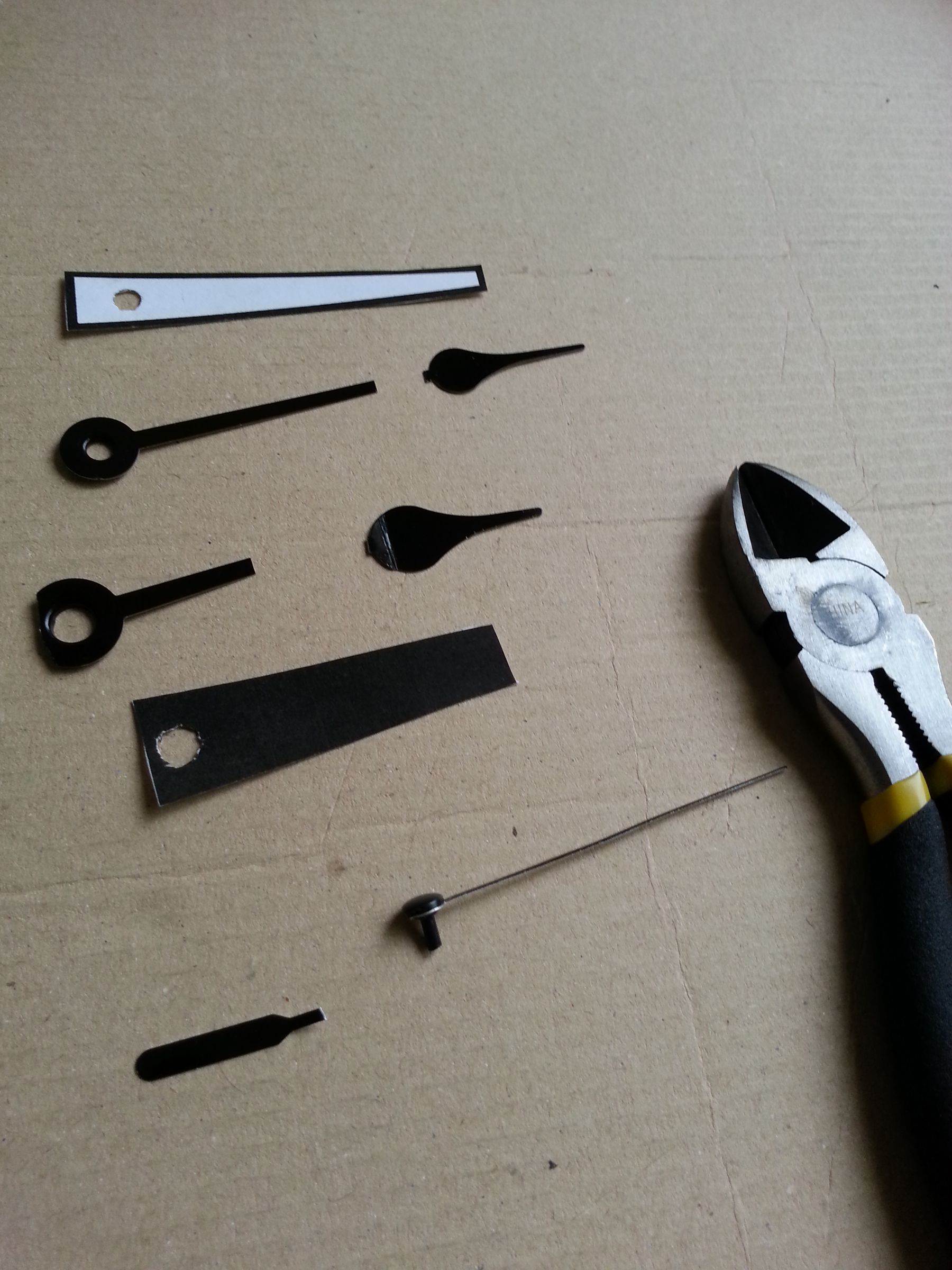 Make a Doomsday Clock - Instructables