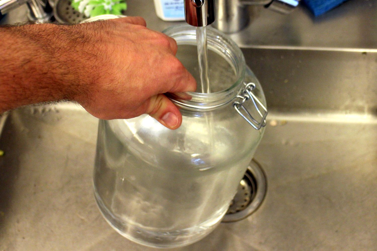 Head in a Jar Prank : 11 Steps (with Pictures) - Instructables