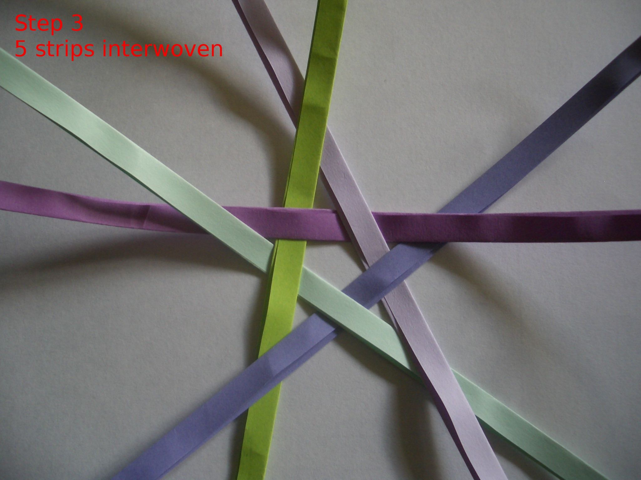 10 Strip Woven Ball : 4 Steps (with Pictures) - Instructables