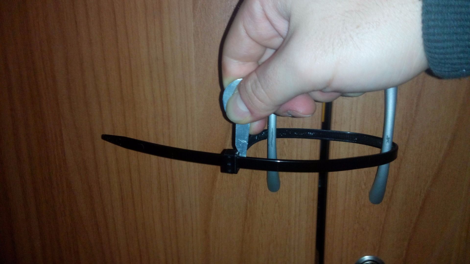 Zip Tie Easy Unlock Key (Ideal for Kid Locks) - Instructables