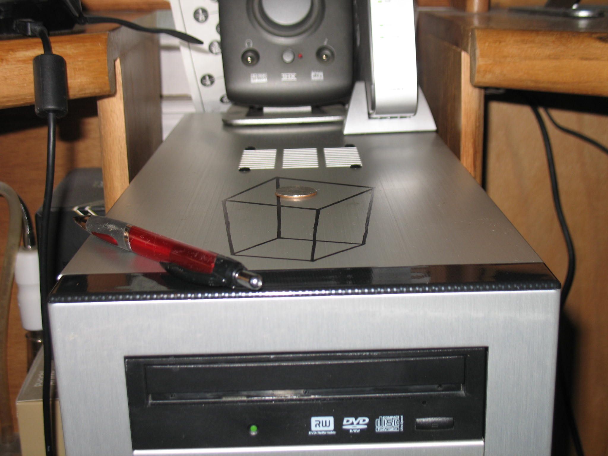 How to Do 3D Anamorphic Artwork and Sidewalk, Street, and Driveway Art ...