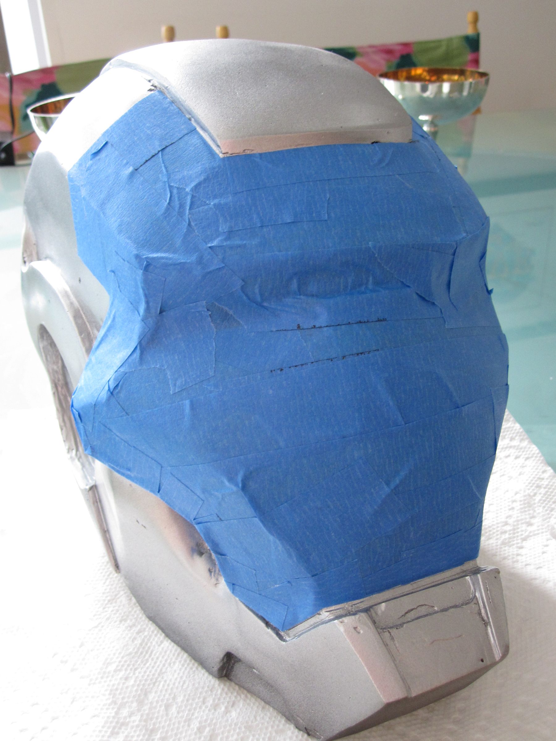 Iron Man War Machine Helmet : 8 Steps - Instructables