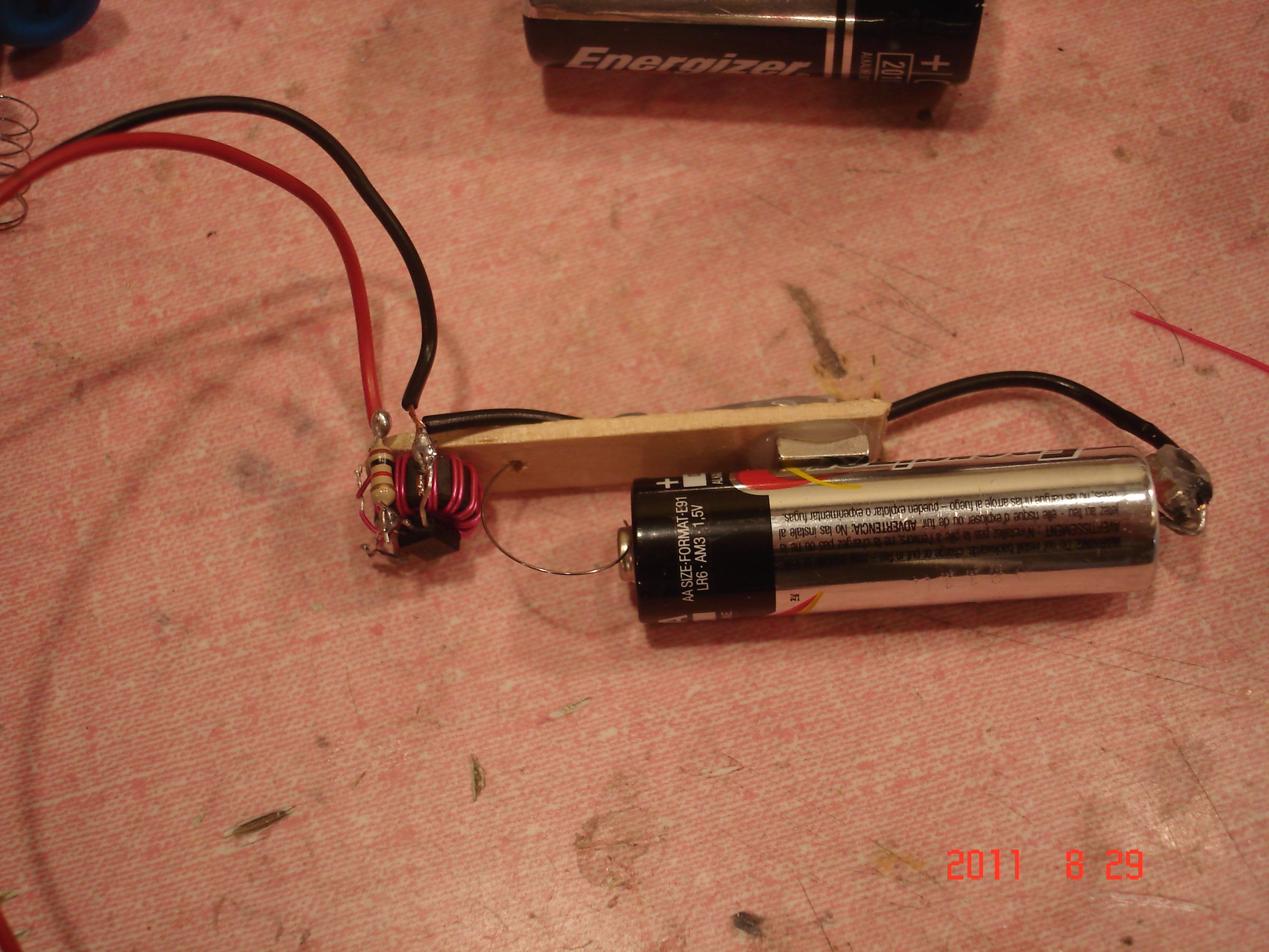 Joule Thief Battery Charger : 6 Steps (with Pictures) - Instructables