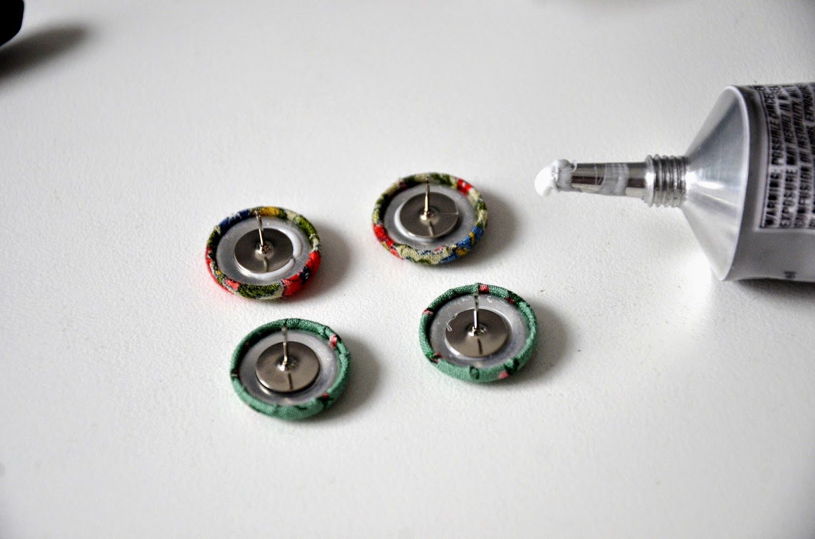 DIY Button Earrings : 7 Steps (with Pictures) - Instructables