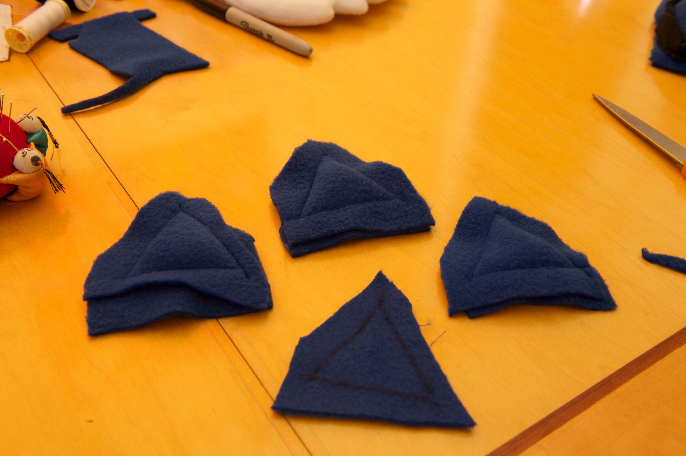 Mario Kart Blue Shell Hat : 10 Steps (with Pictures) - Instructables