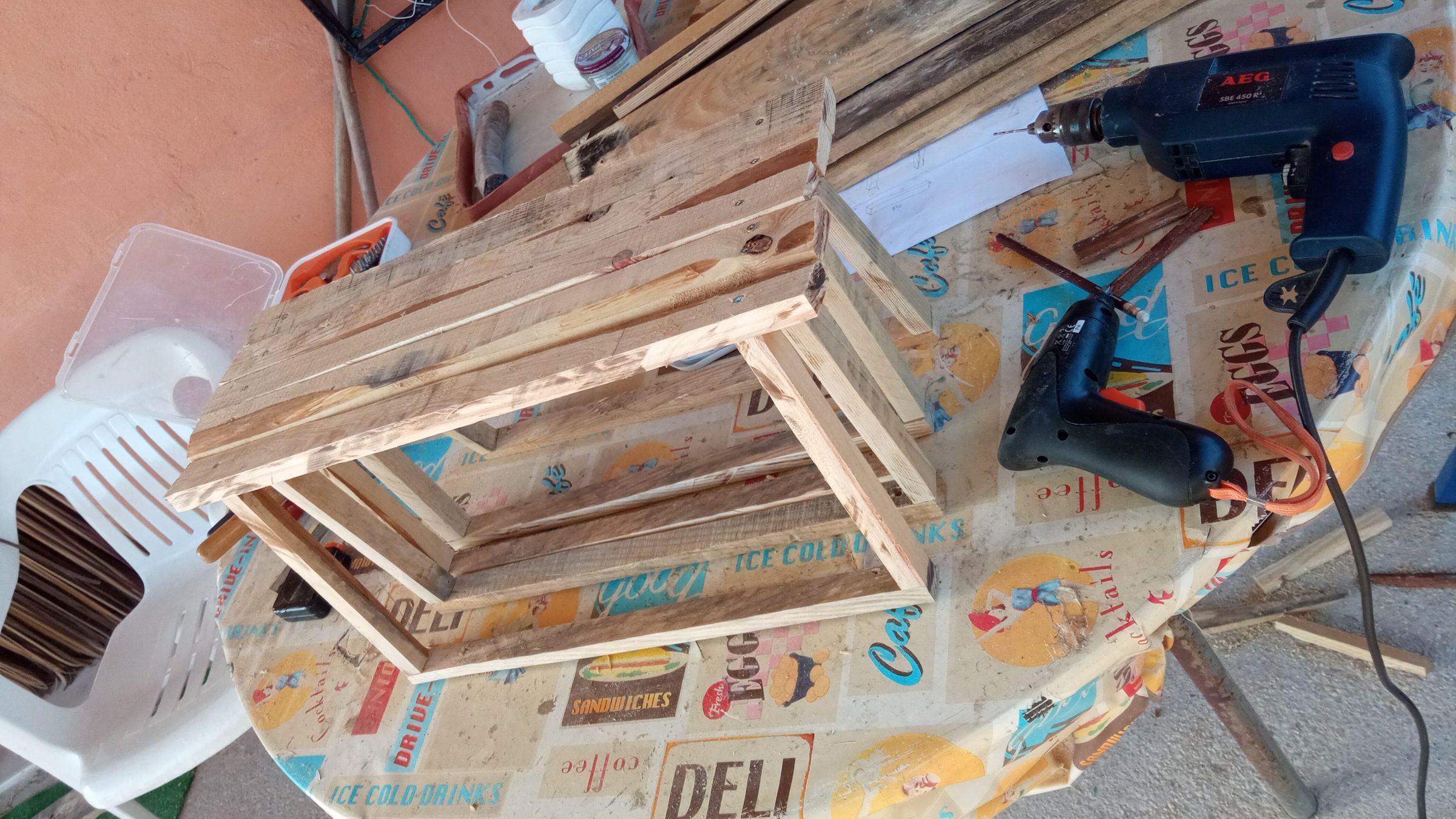 Nuc Beehive Box From Pallet Timber : 4 Steps (with Pictures ...