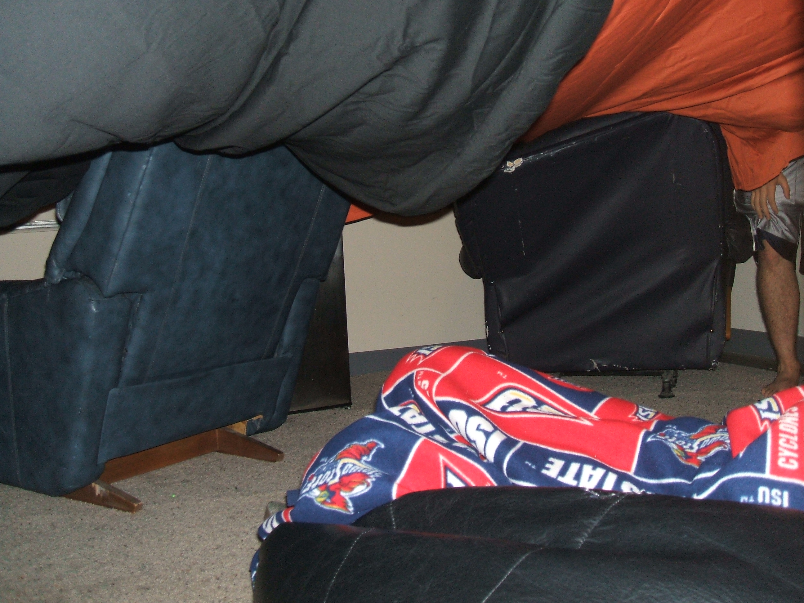 How to Build a Fort : 7 Steps - Instructables