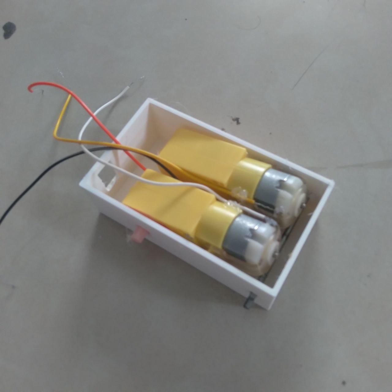 WalkBot (Basic Version) : 5 Steps (with Pictures) - Instructables