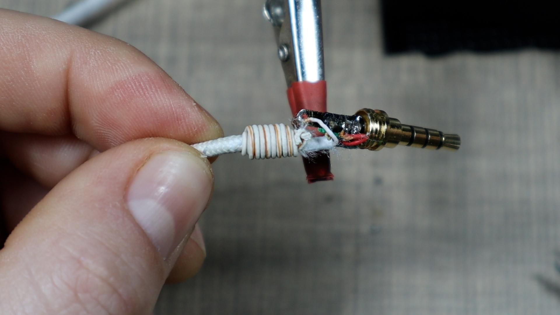 Replace Broken Headphones Connector : 5 Steps (with Pictures ...