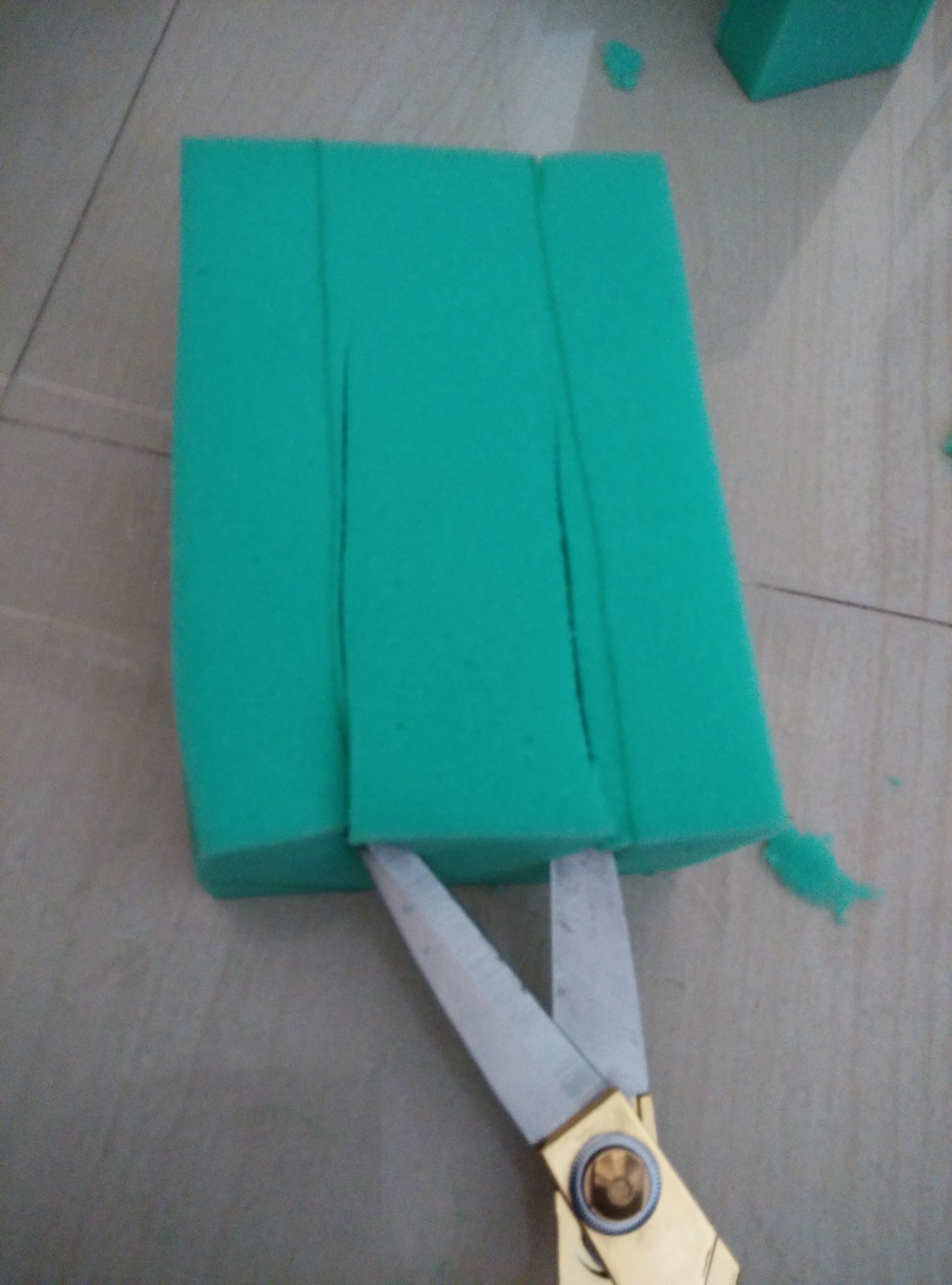 Make Hulk Smash Hand Gloves at Home : 6 Steps - Instructables