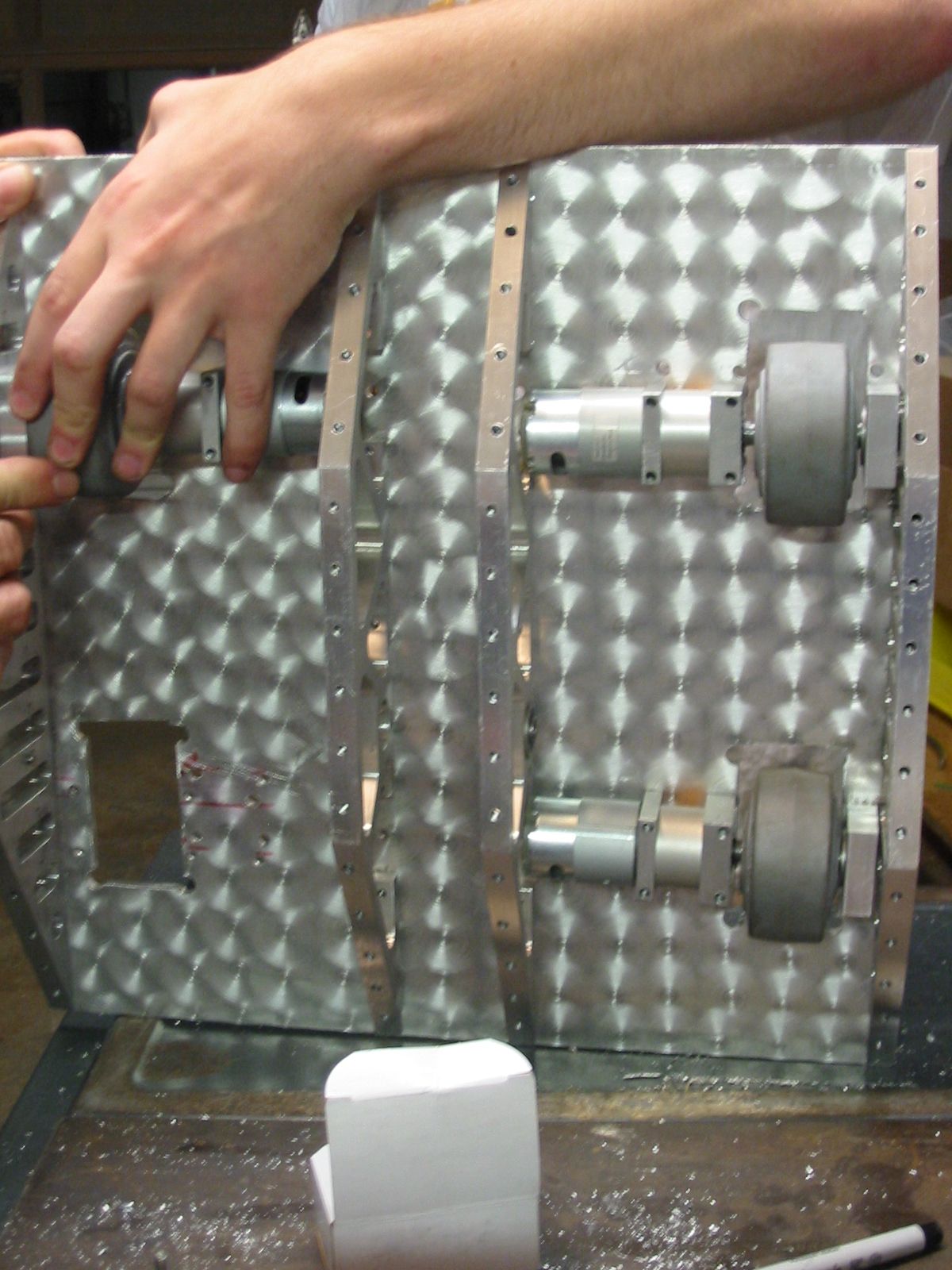 How to Design and Build a Combat Robot : 11 Steps (with Pictures ...