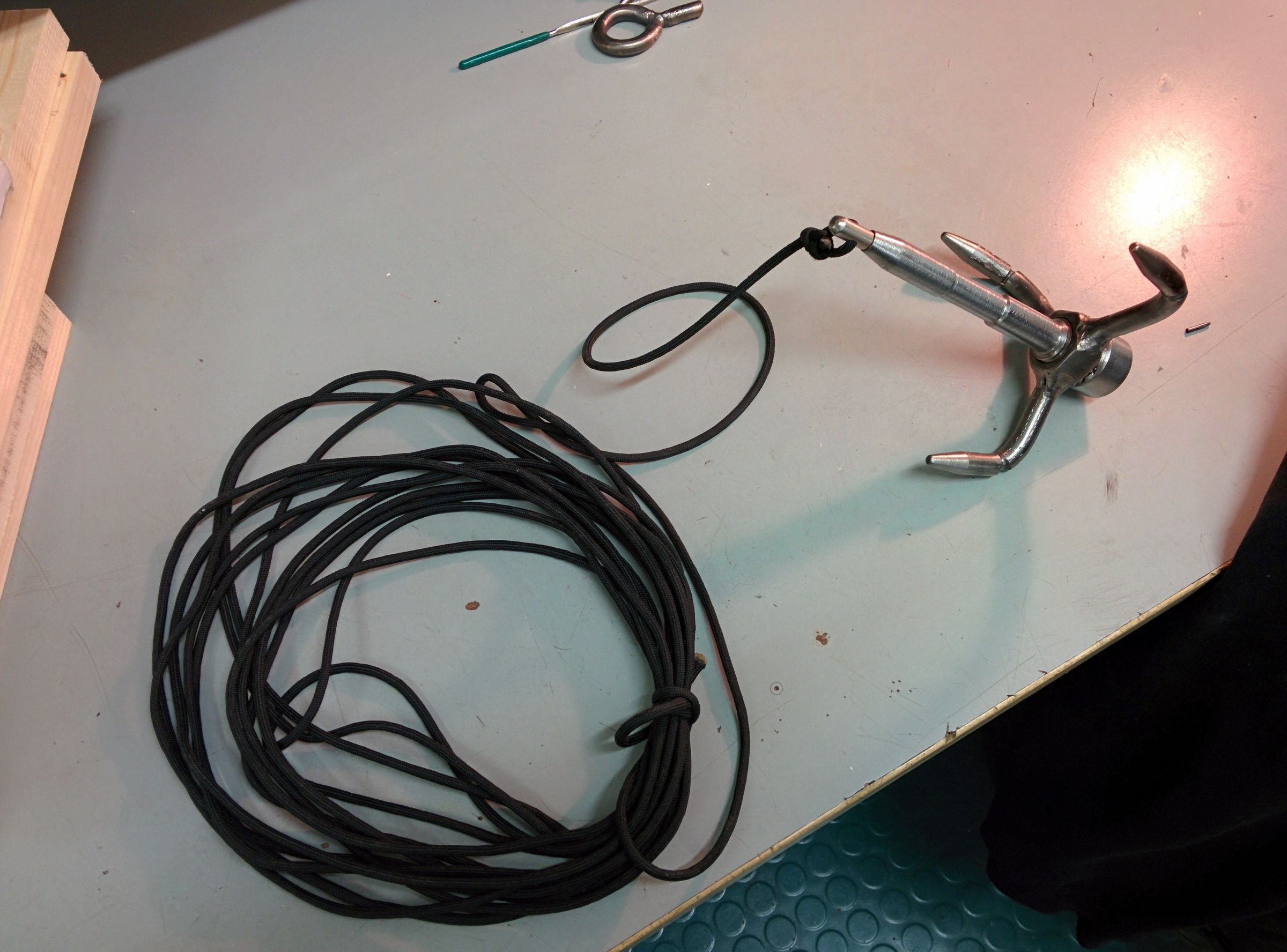 Compact Grappling Hook : 8 Steps (with Pictures) - Instructables