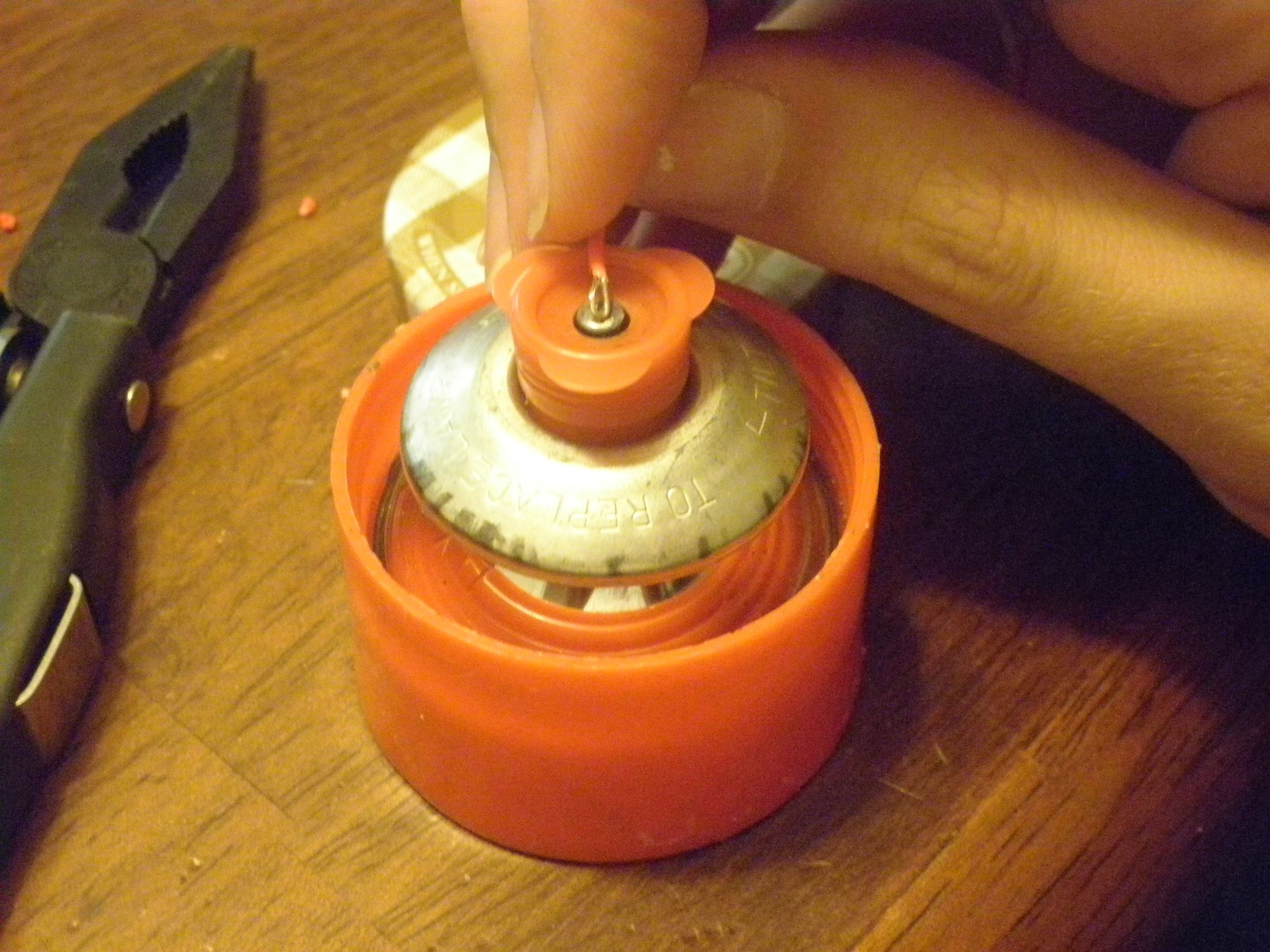 Flashlight Duct Tape Dispenser : 5 Steps (with Pictures) - Instructables