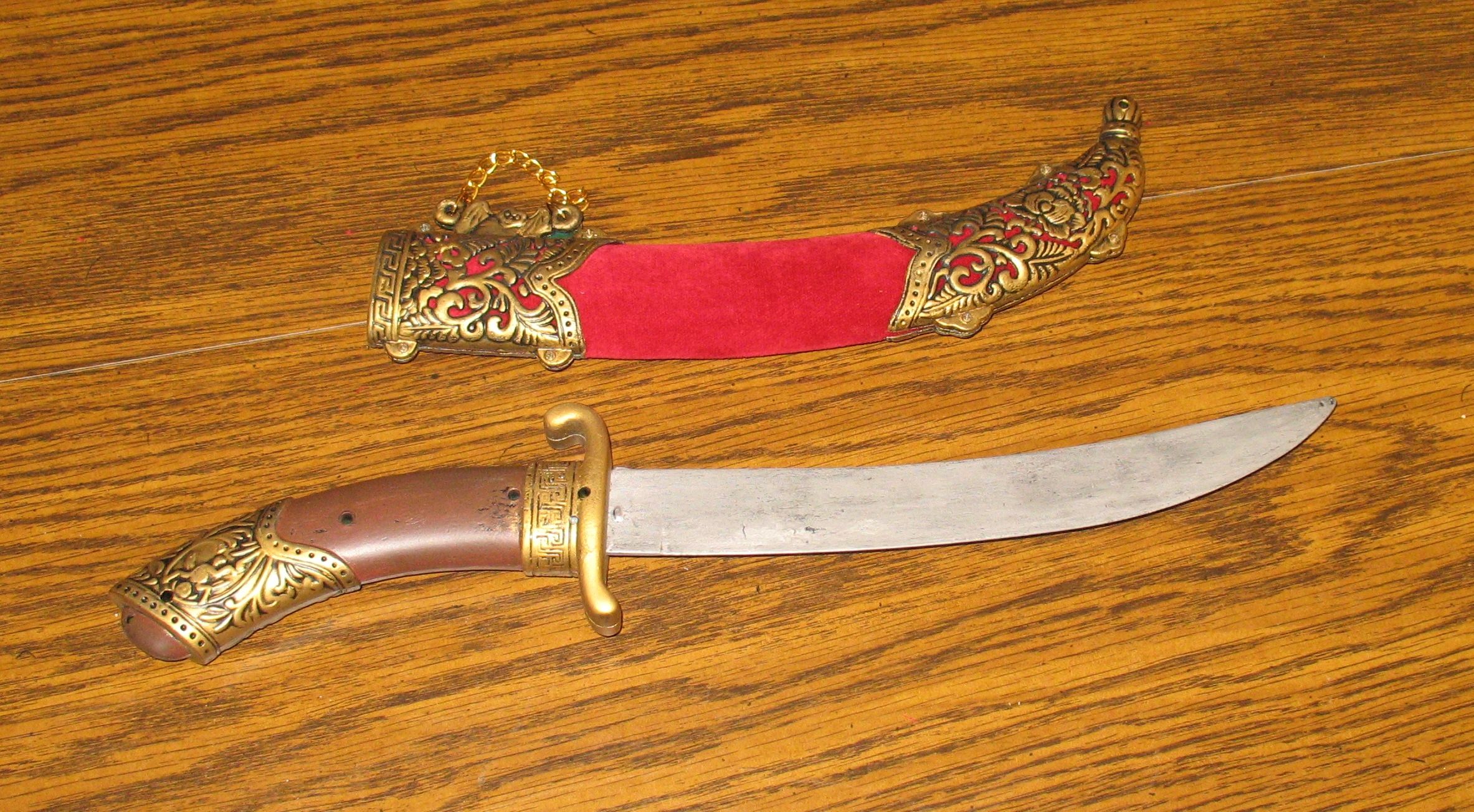 Plastic Pirate Sword Mod : 11 Steps - Instructables