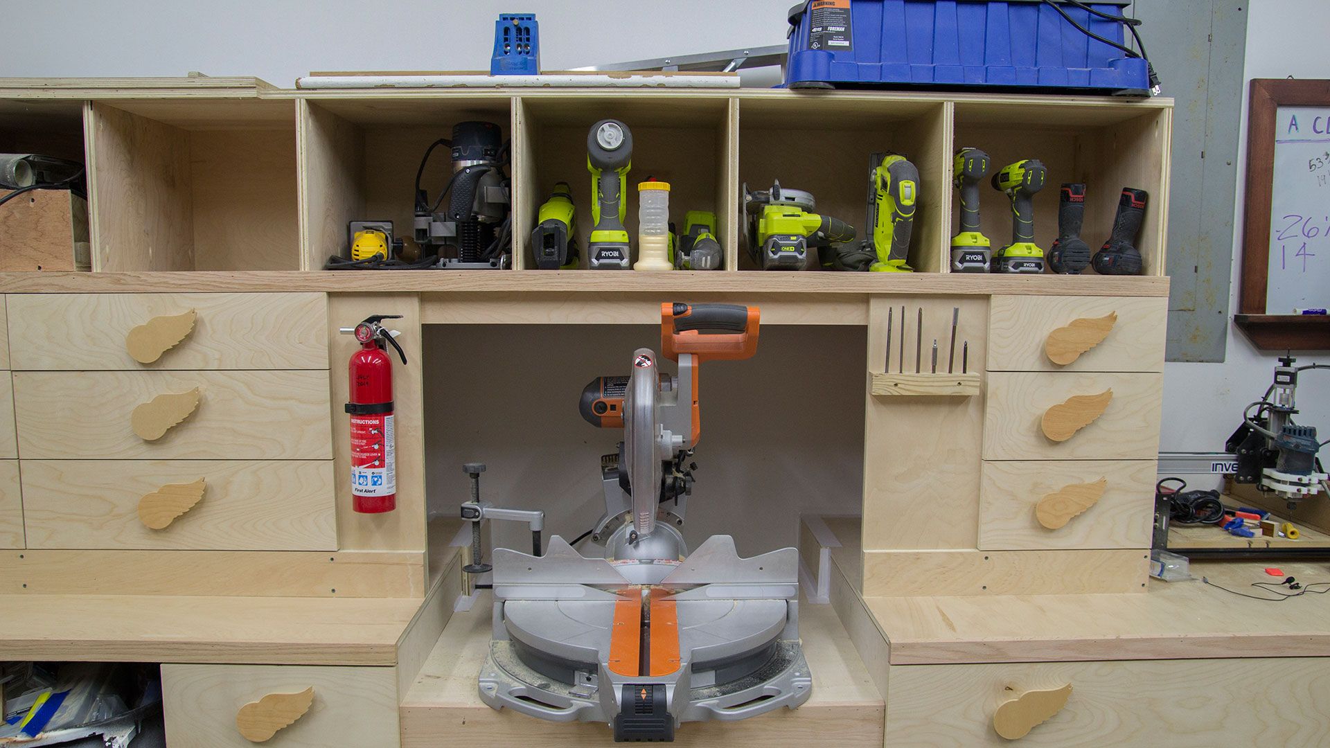 The Ultimate Miter Saw Station : 26 Steps (with Pictures) - Instructables