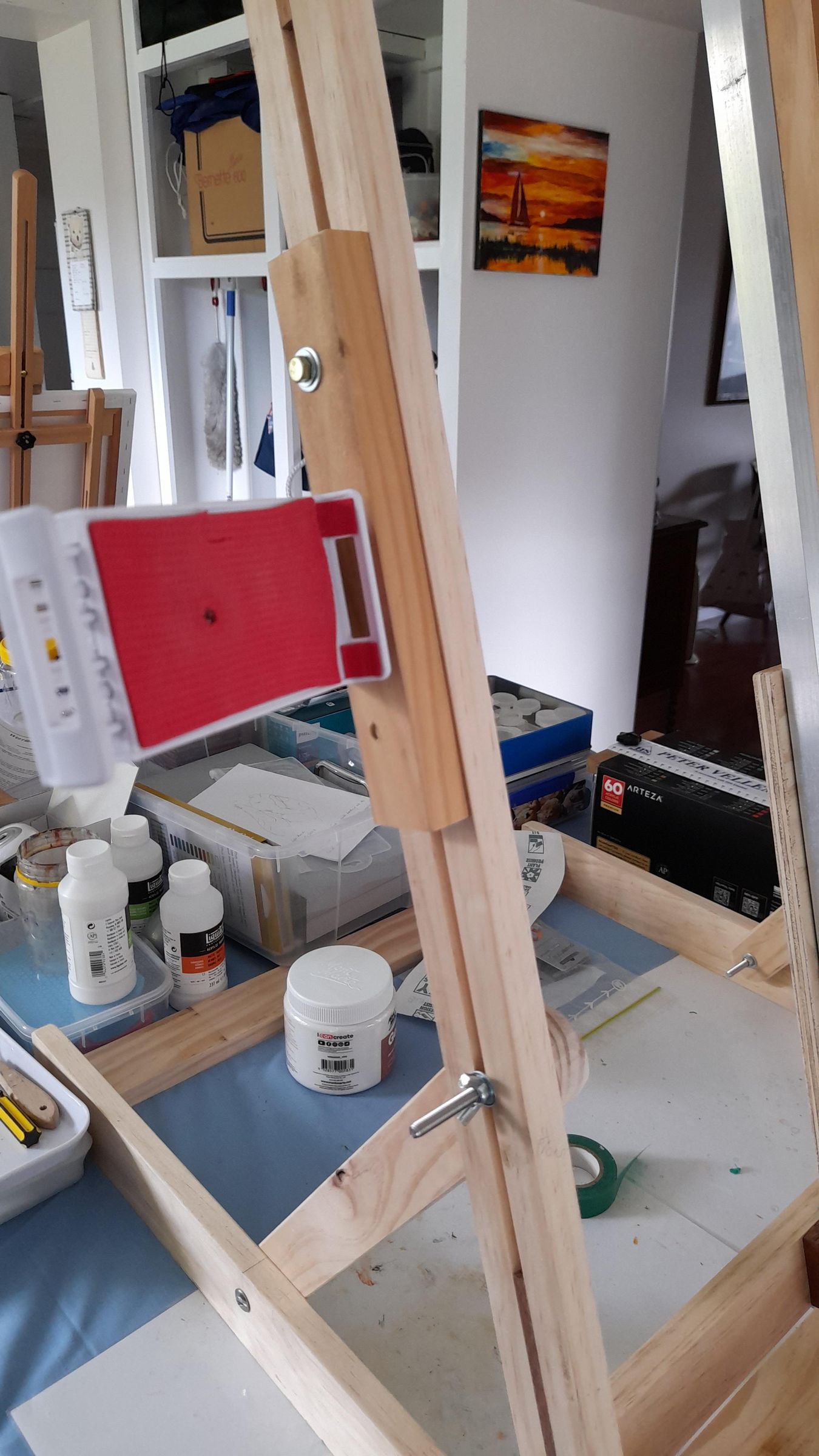 EASEL TABLET OR PHONE HOLDER - FOR REFERENCE PHOTO - Instructables