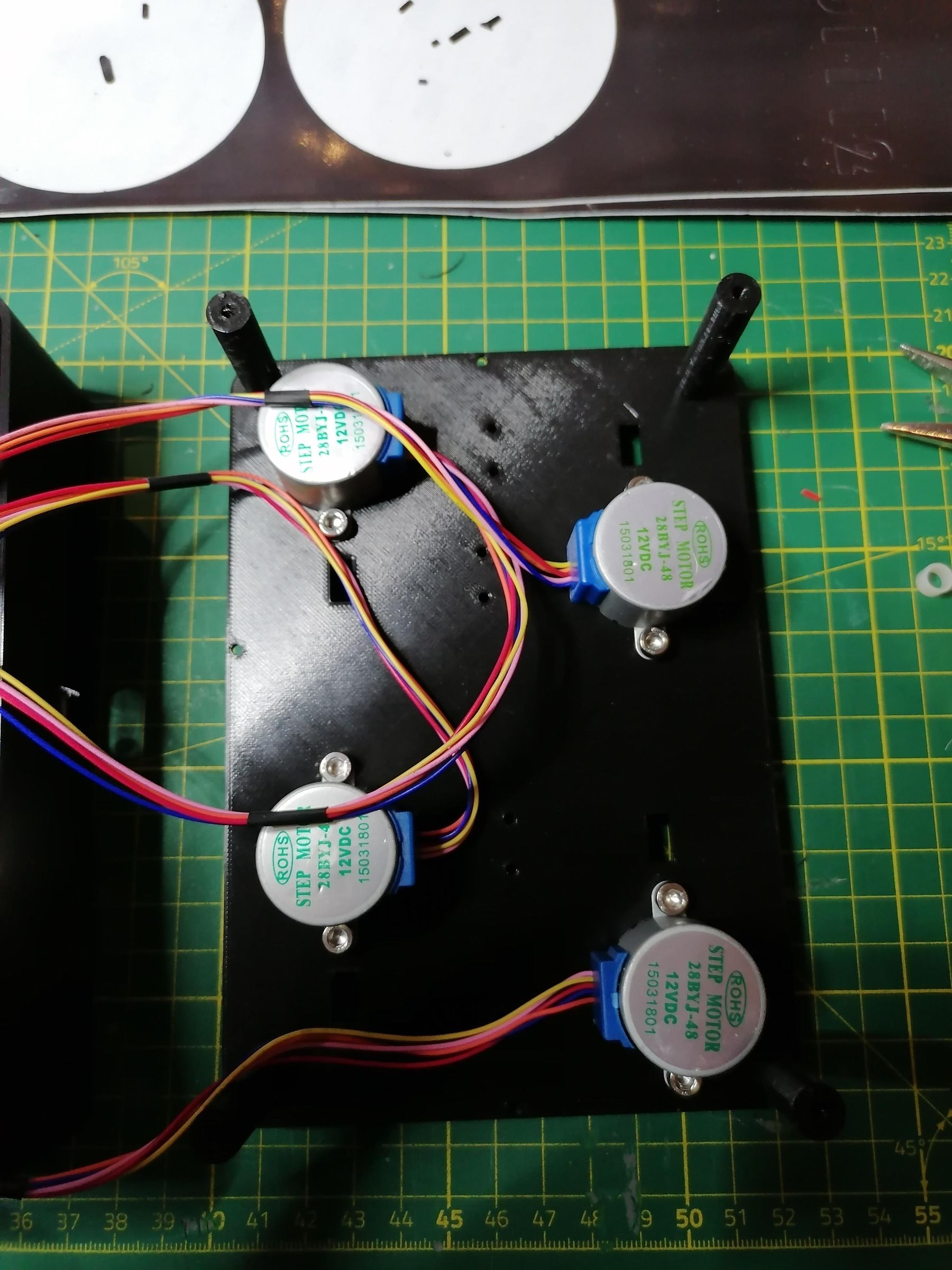 Magnet Viewing Clock : 7 Steps (with Pictures) - Instructables
