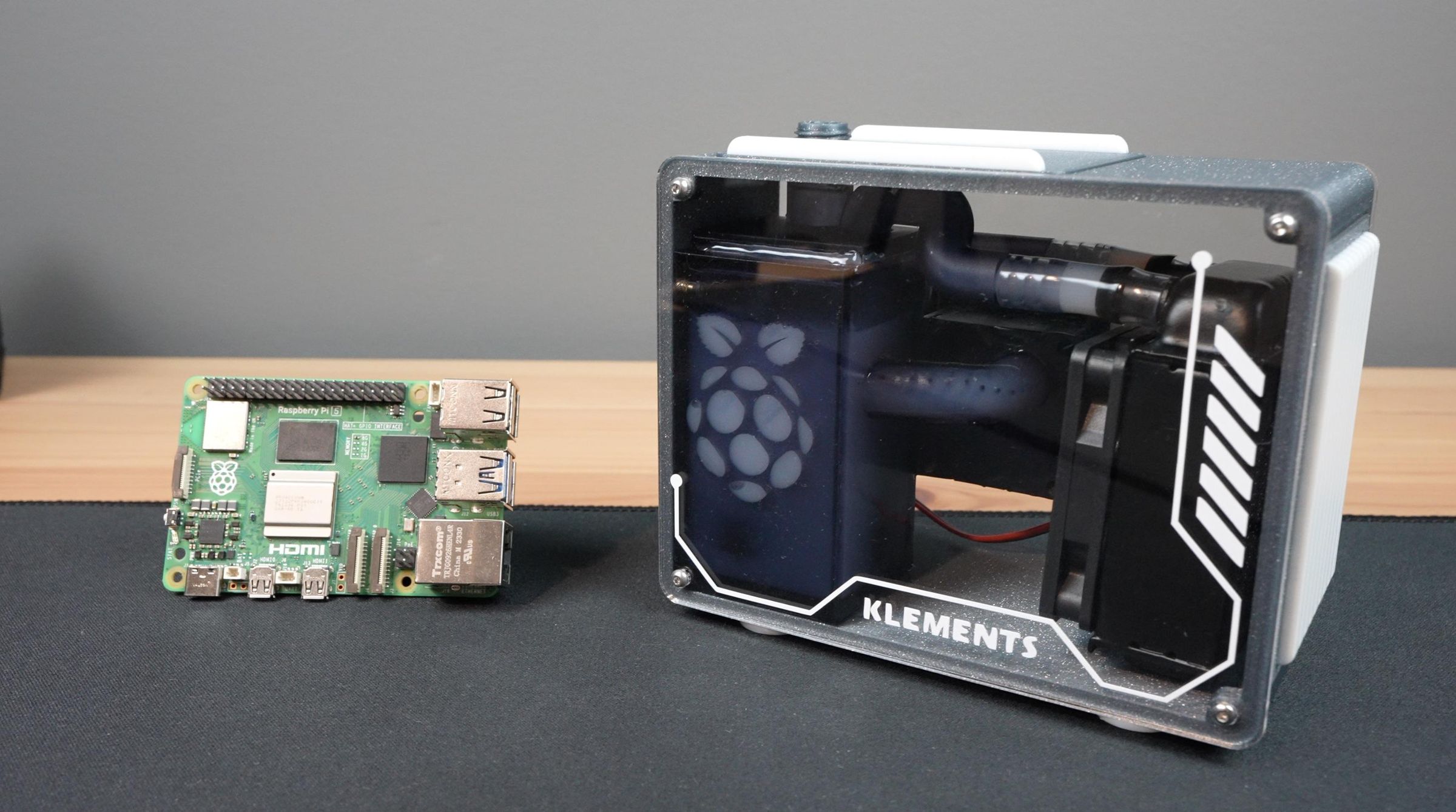 Raspberry Pi 5 Case With Integrated Water Cooling : 6 Steps (with ...