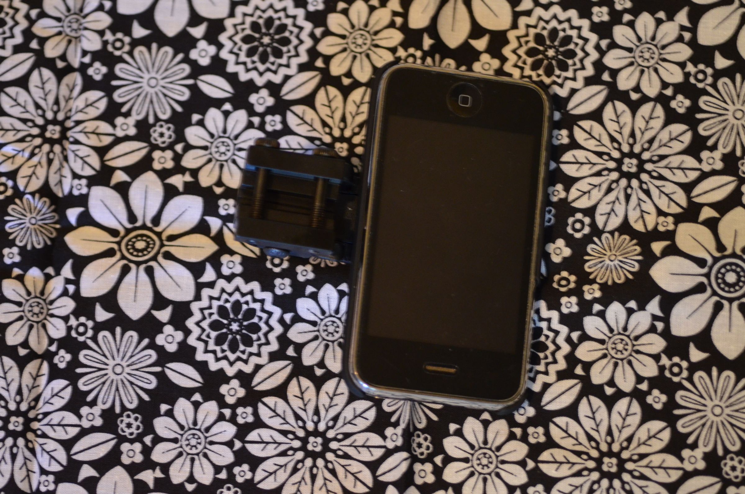 Tactical IPhone Rail System : 4 Steps - Instructables