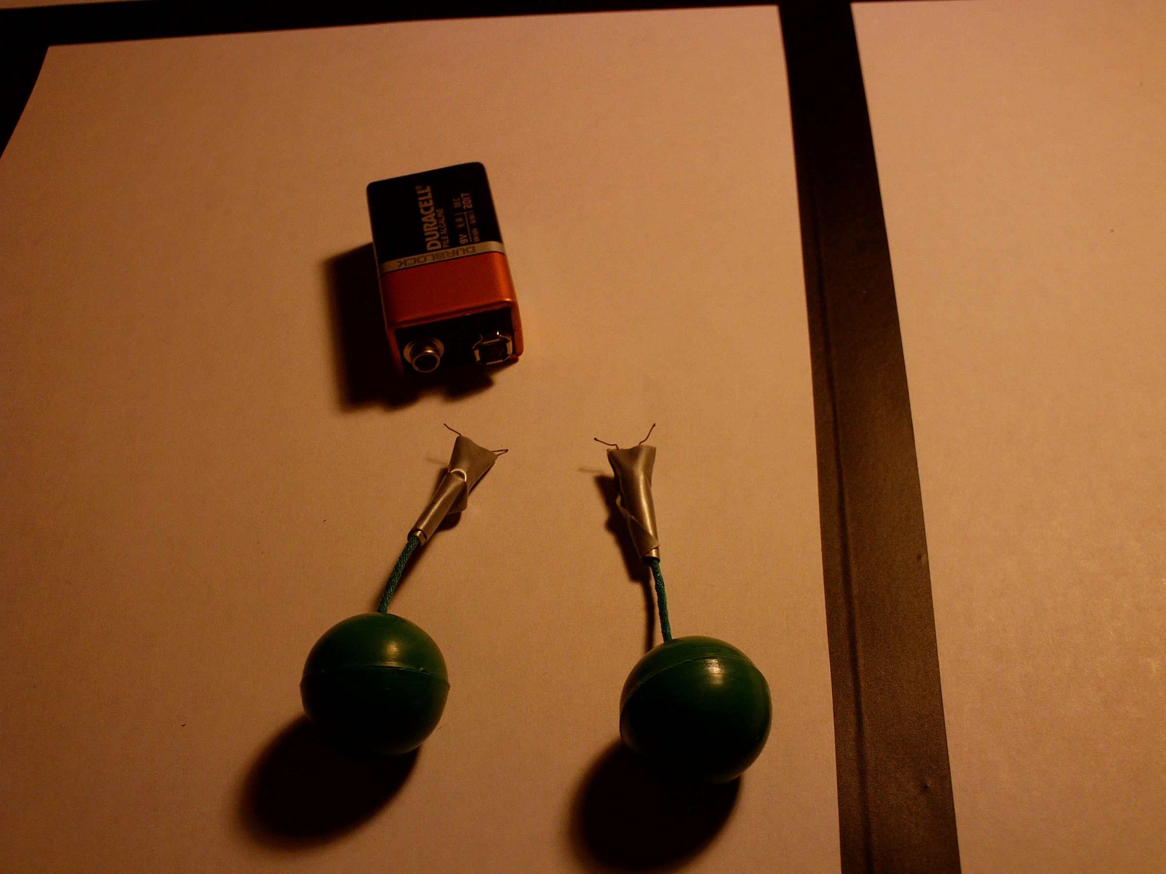 Battery Lit Fuses : 3 Steps - Instructables