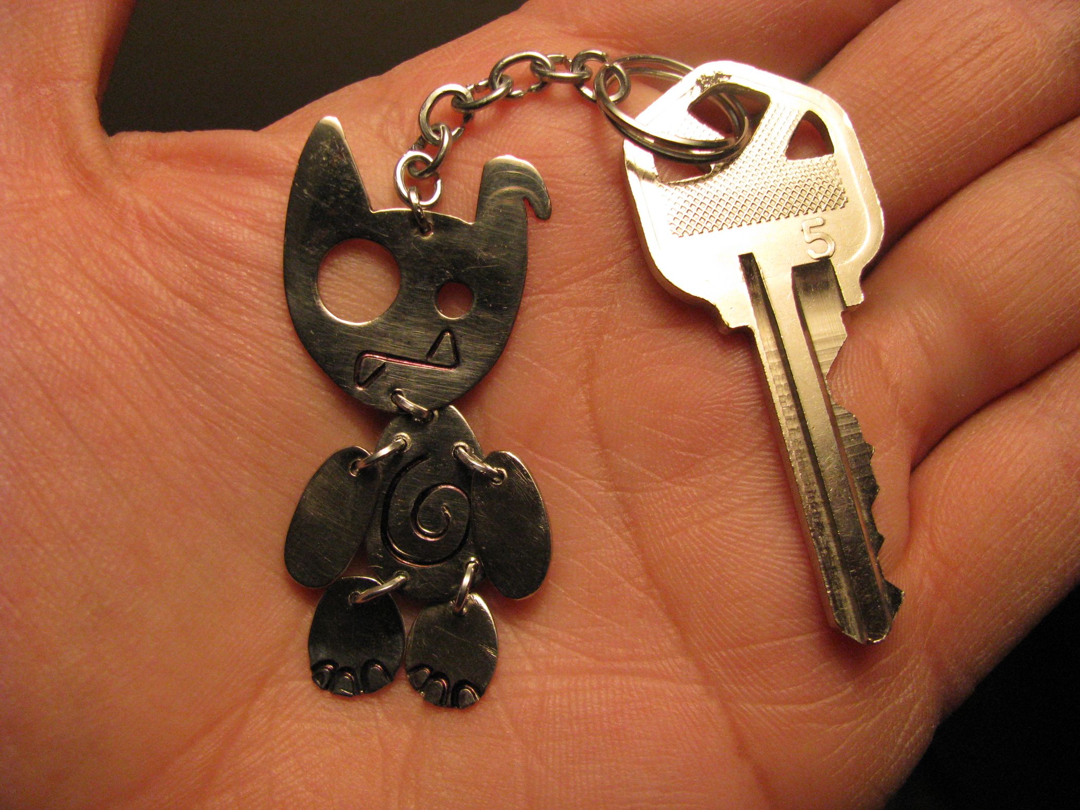 Embossed Keychain Monster : 7 Steps - Instructables