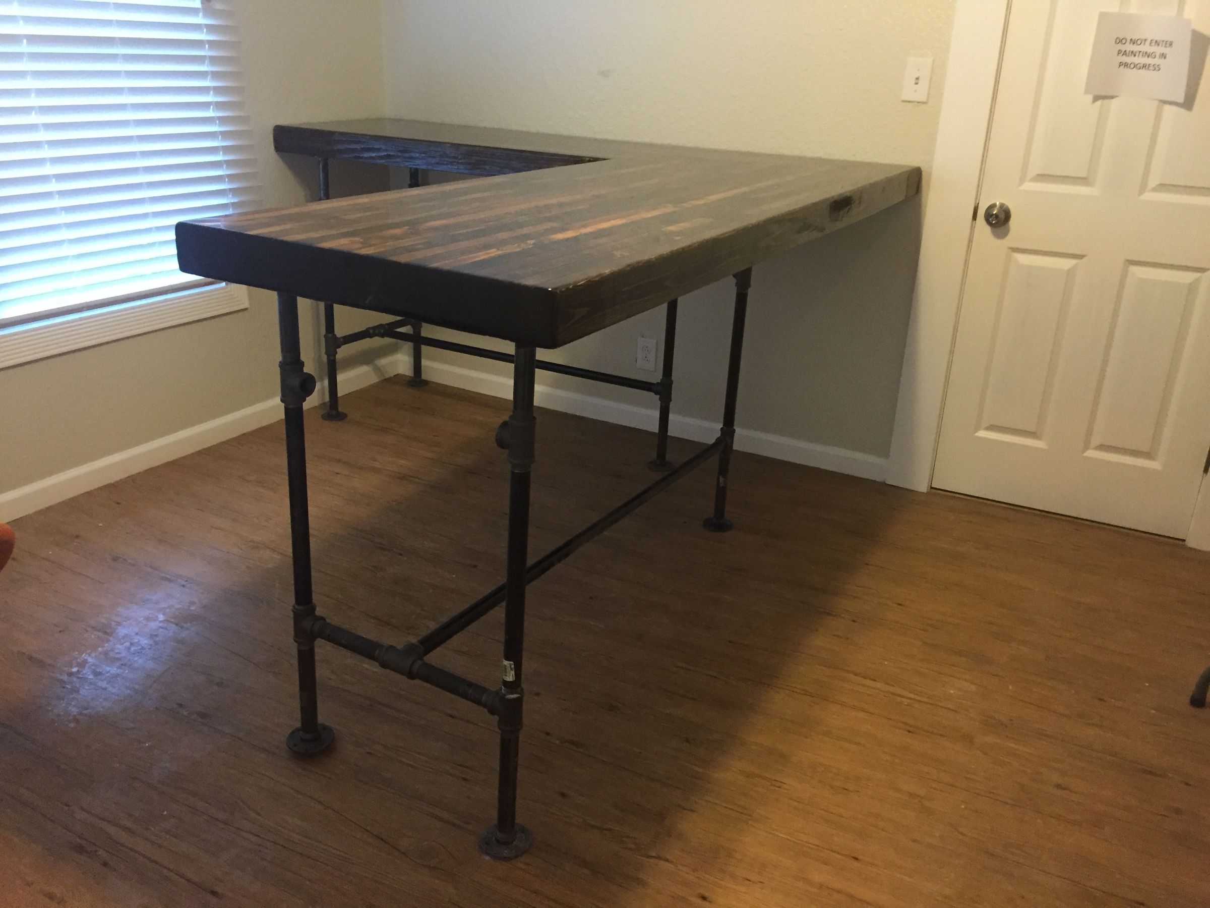 DIY Custom Standing Desk : 14 Steps (with Pictures) - Instructables