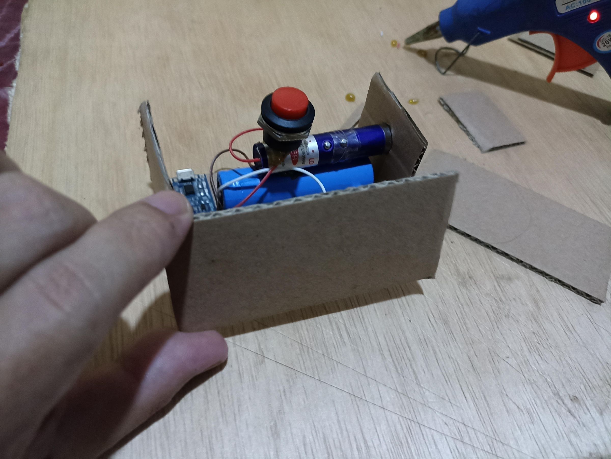 Laser Beam Sensor Security Alarm : 3 Steps - Instructables