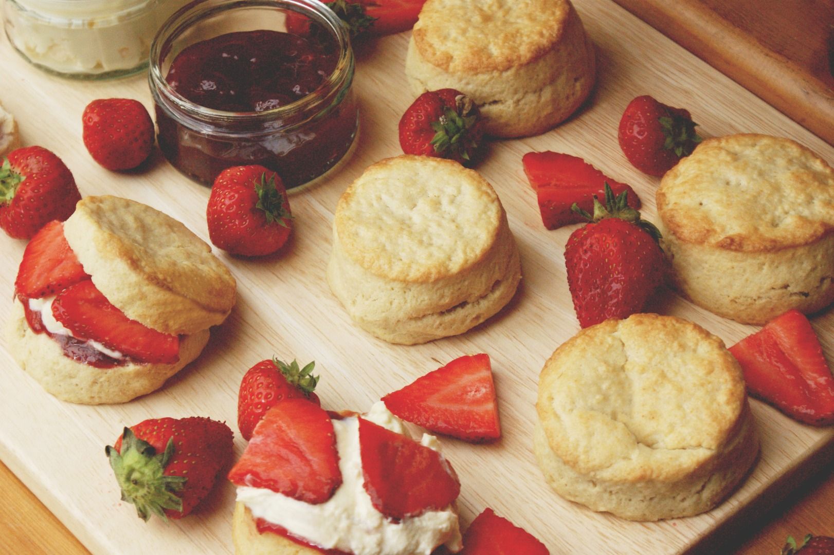 Easy Homemade Scones : 3 Steps (with Pictures) - Instructables