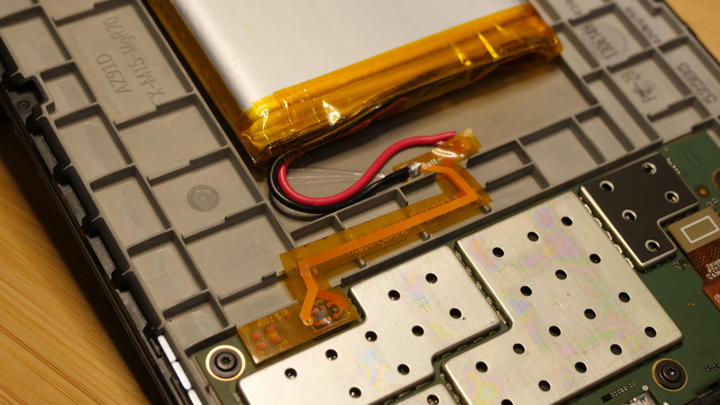 Triple the Battery Life of Kindle Paperwhite! : 5 Steps (with Pictures ...