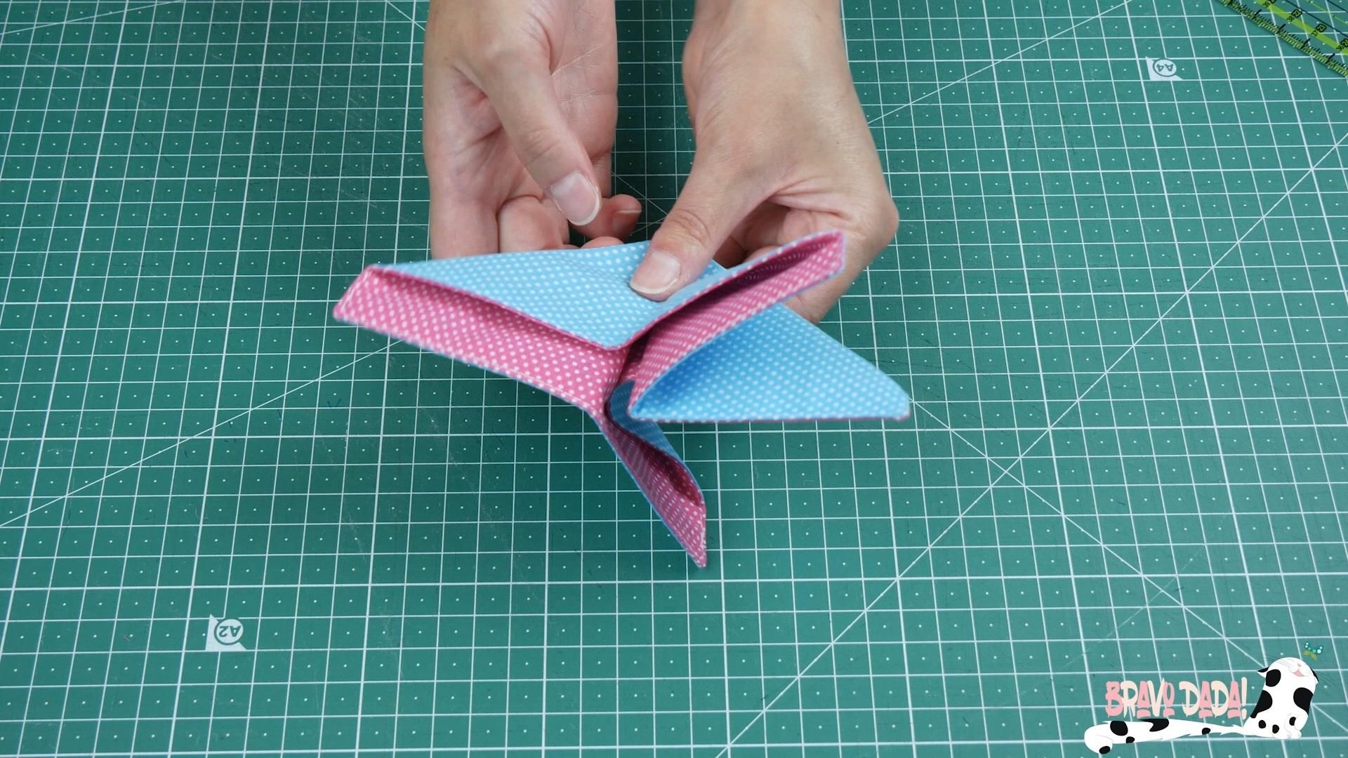 DIY How to Make a Quilted Electronic Device Pillow Stand + Fabric ...