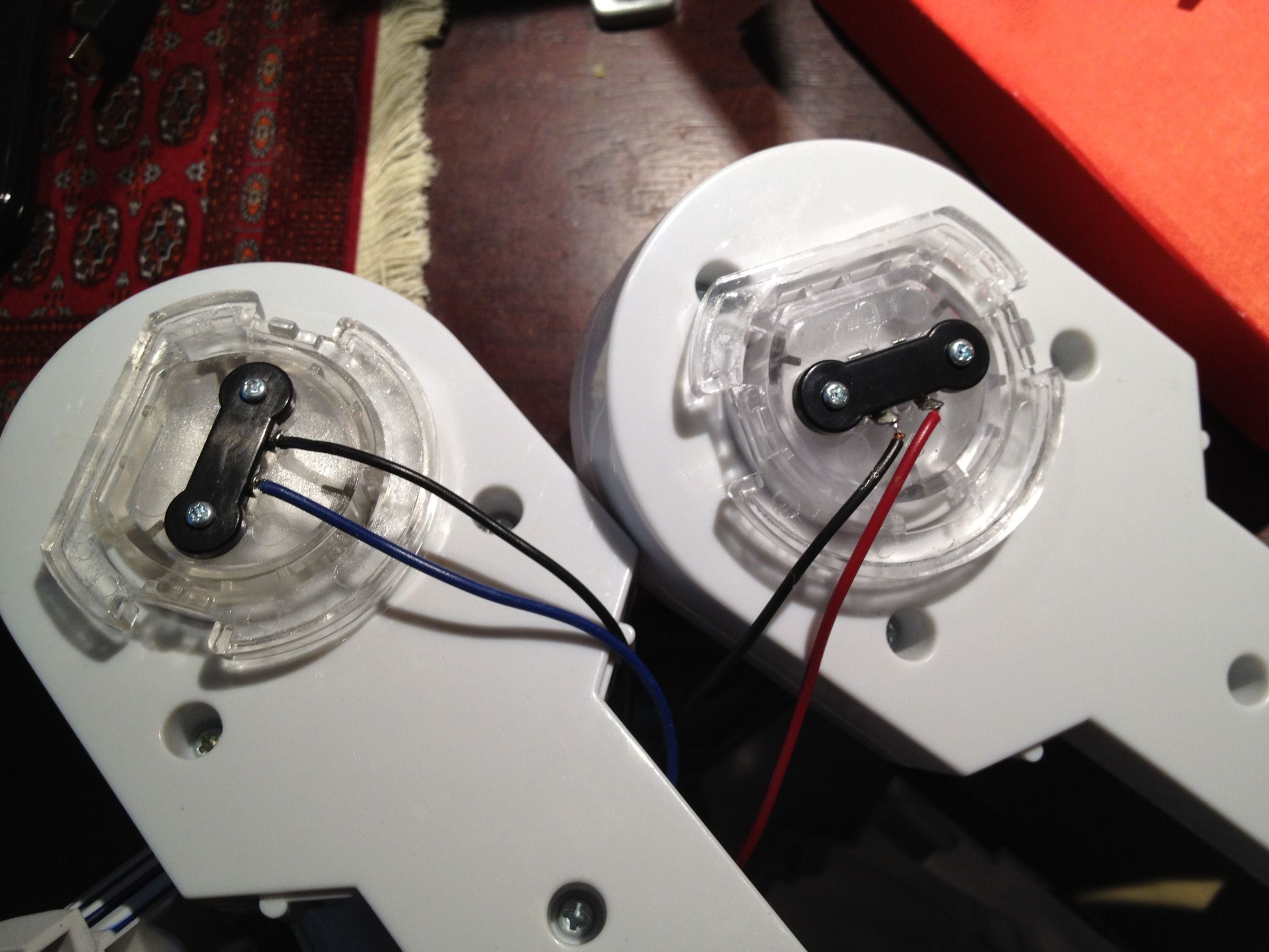 Hack Your Hasbro R2D2 With an IOIO Microcontroller! : 6 Steps (with Pictures) - Instructables