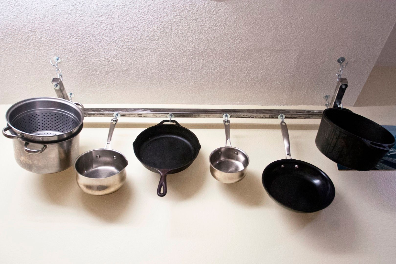 Modern Industrial Hanging Steel Pan Rack : 9 Steps (with Pictures ...